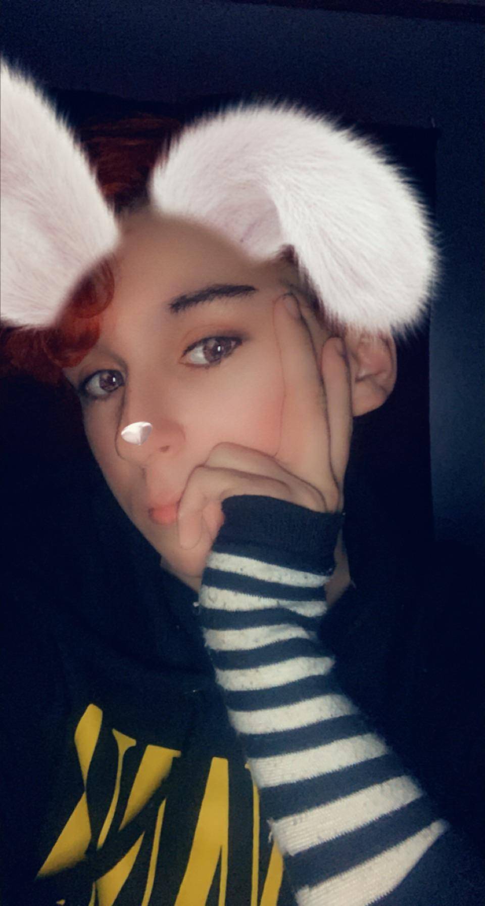 Emo bunny | Scrolller