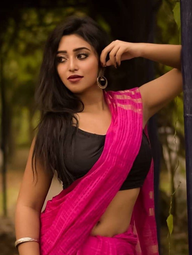 Ena Datta navel in half saree | Scrolller
