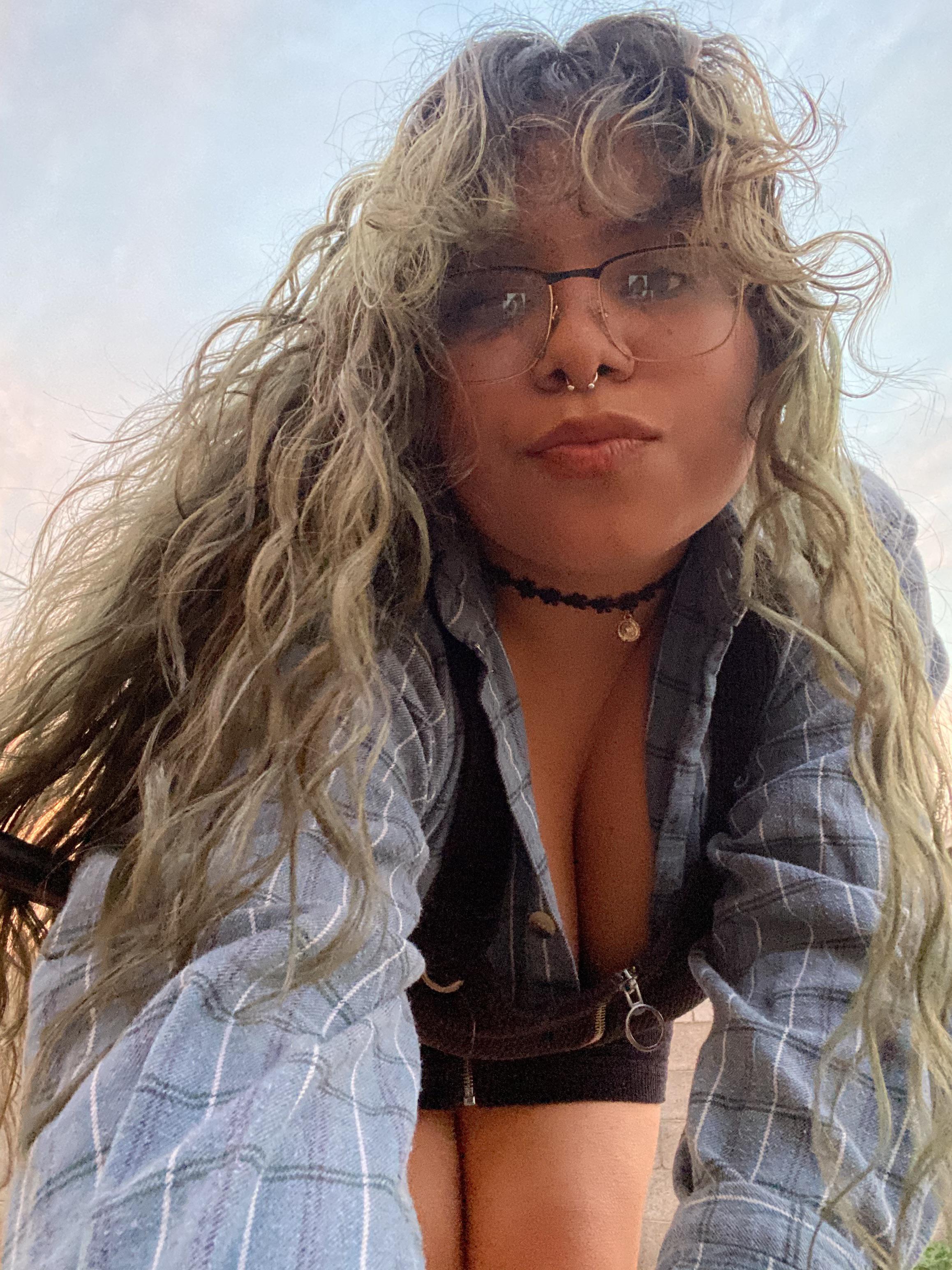 Enjoying the sunset 🌅 | Scrolller