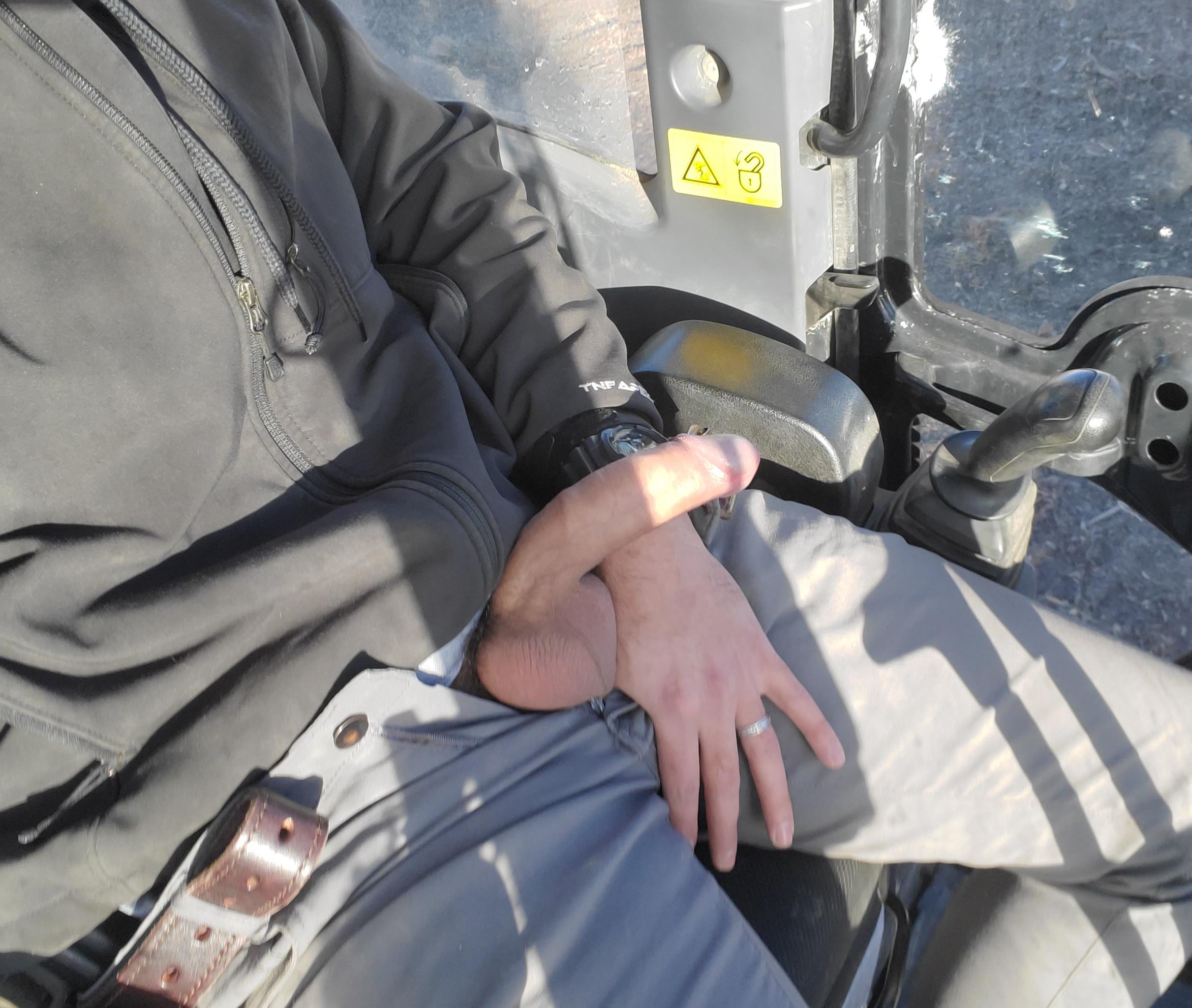 Equipment operator | Scrolller