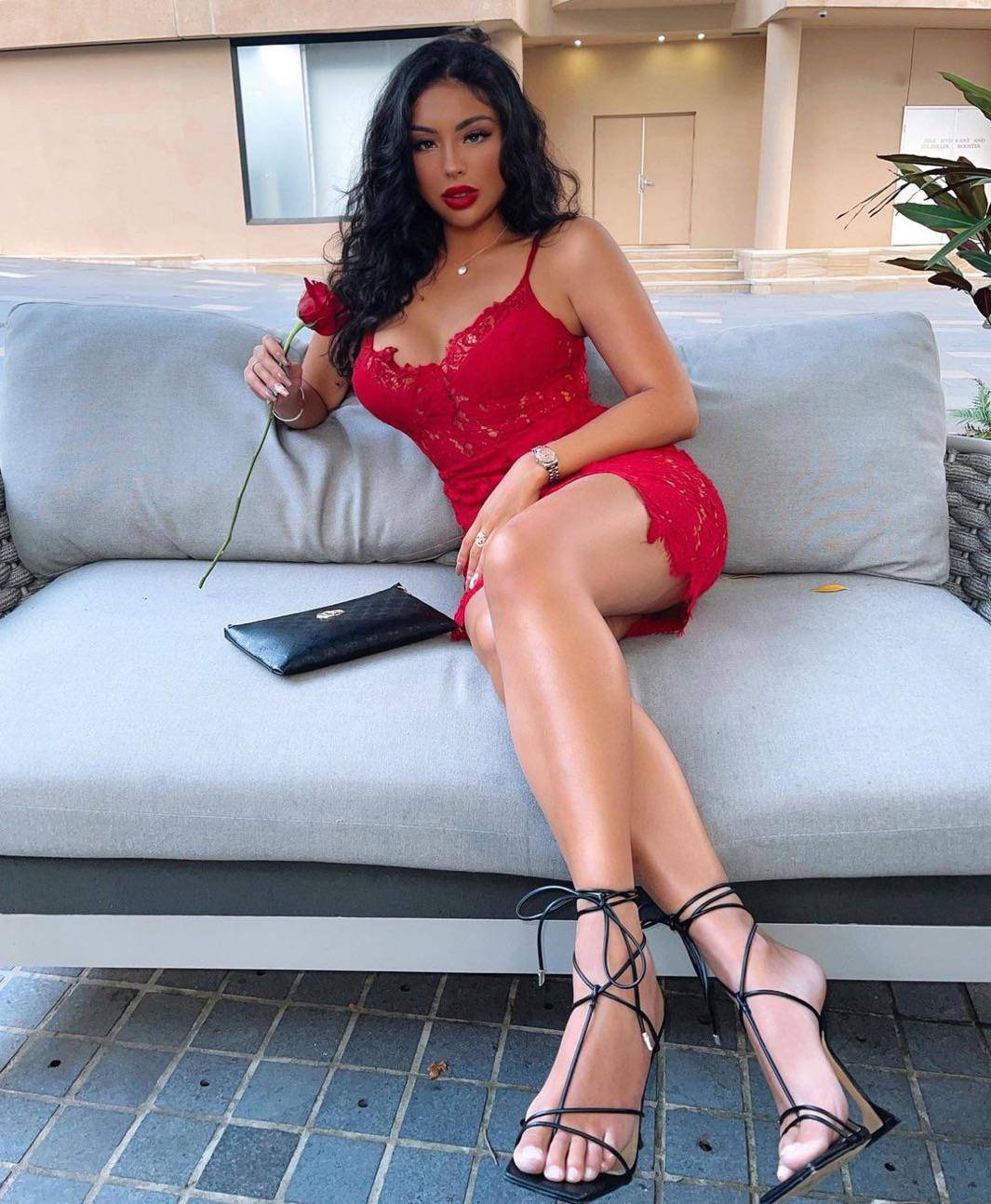 Erika Tsukita | Scrolller