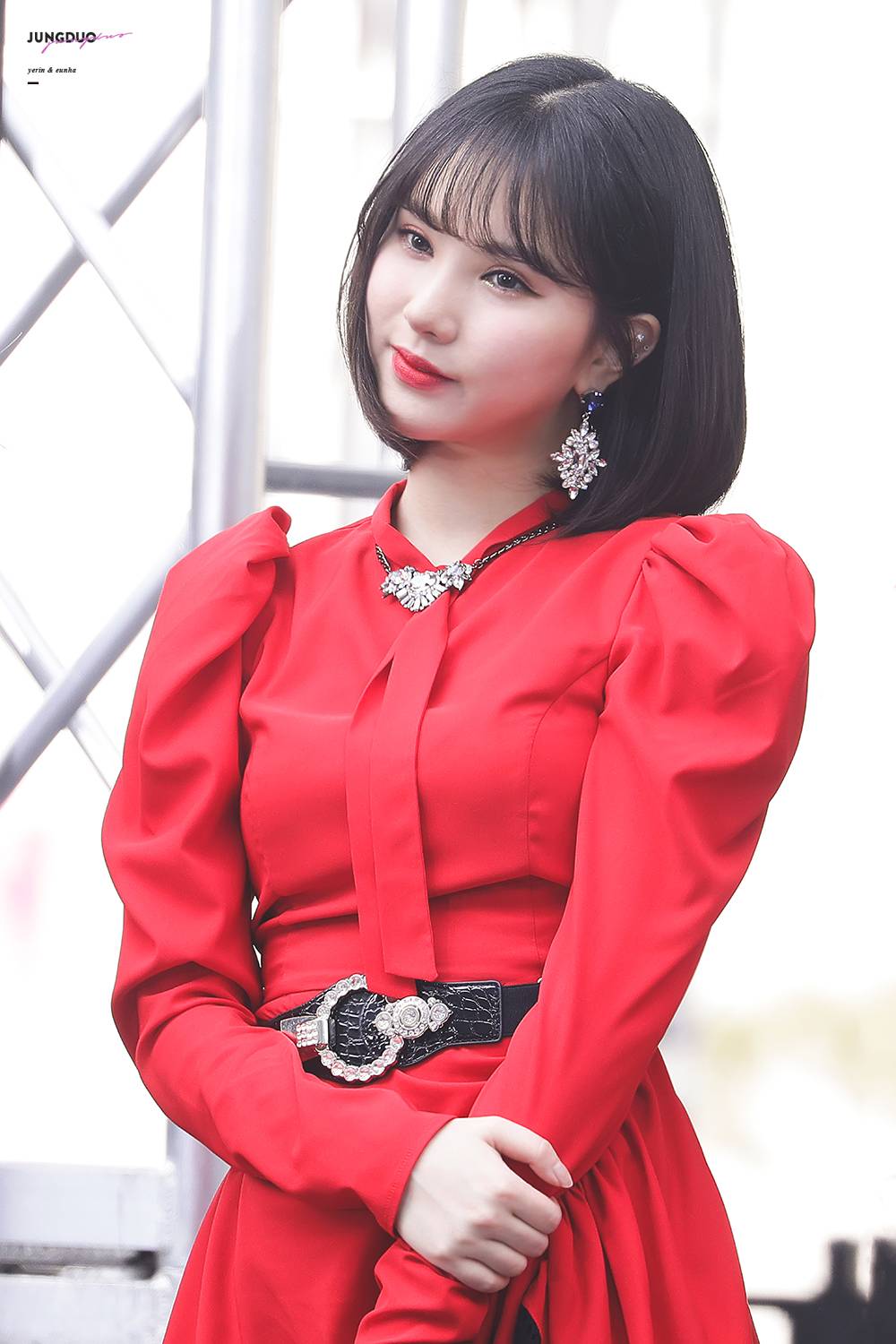 Eunha | Scrolller