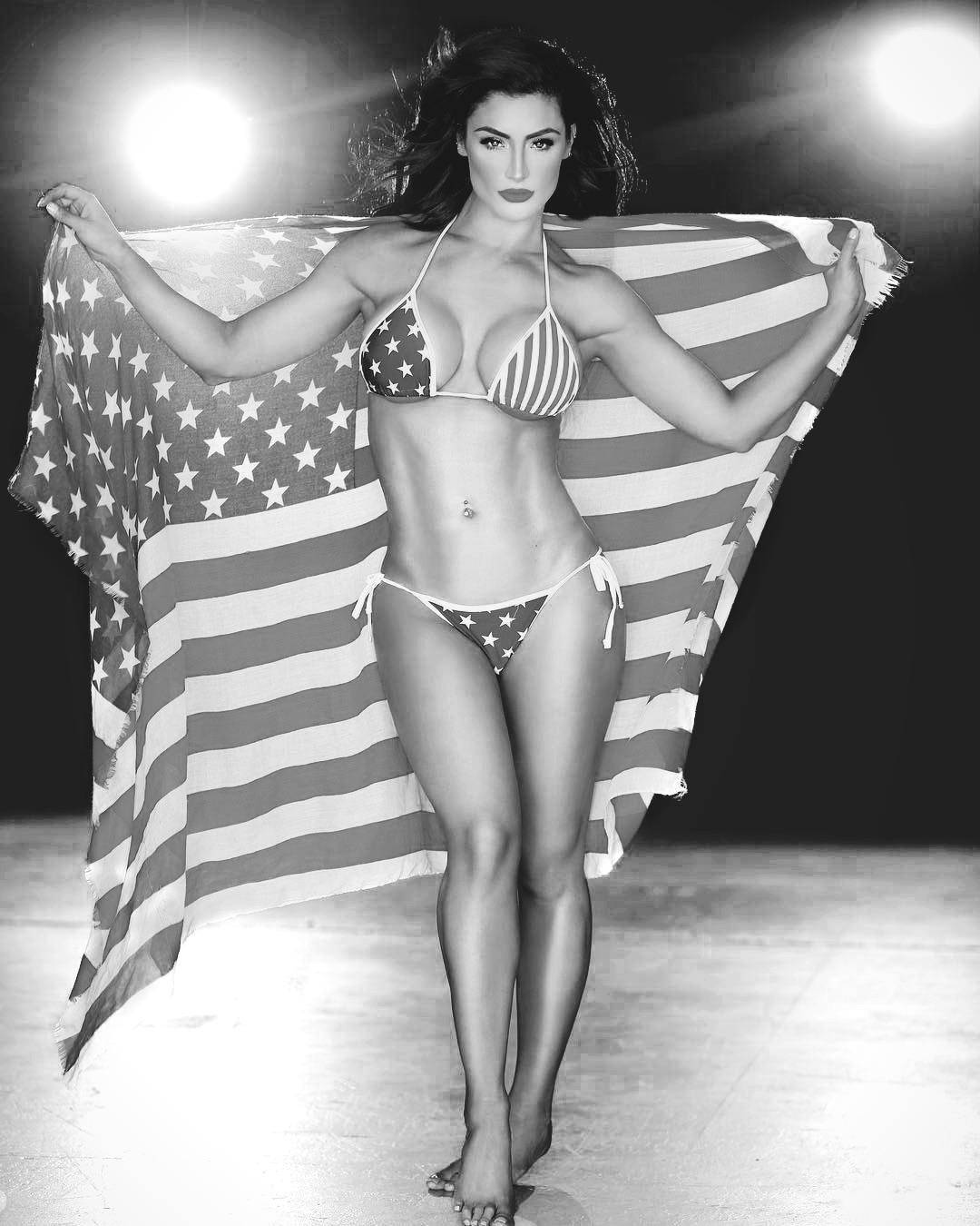 Eva Marie | Scrolller