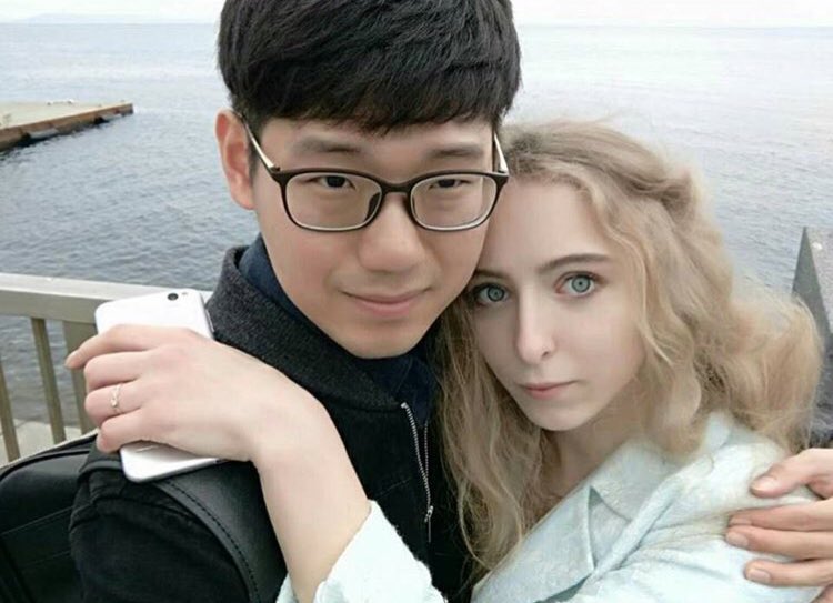 Even the nerdiest Changs get their pick of top tier model-looking western beauties | Scrolller