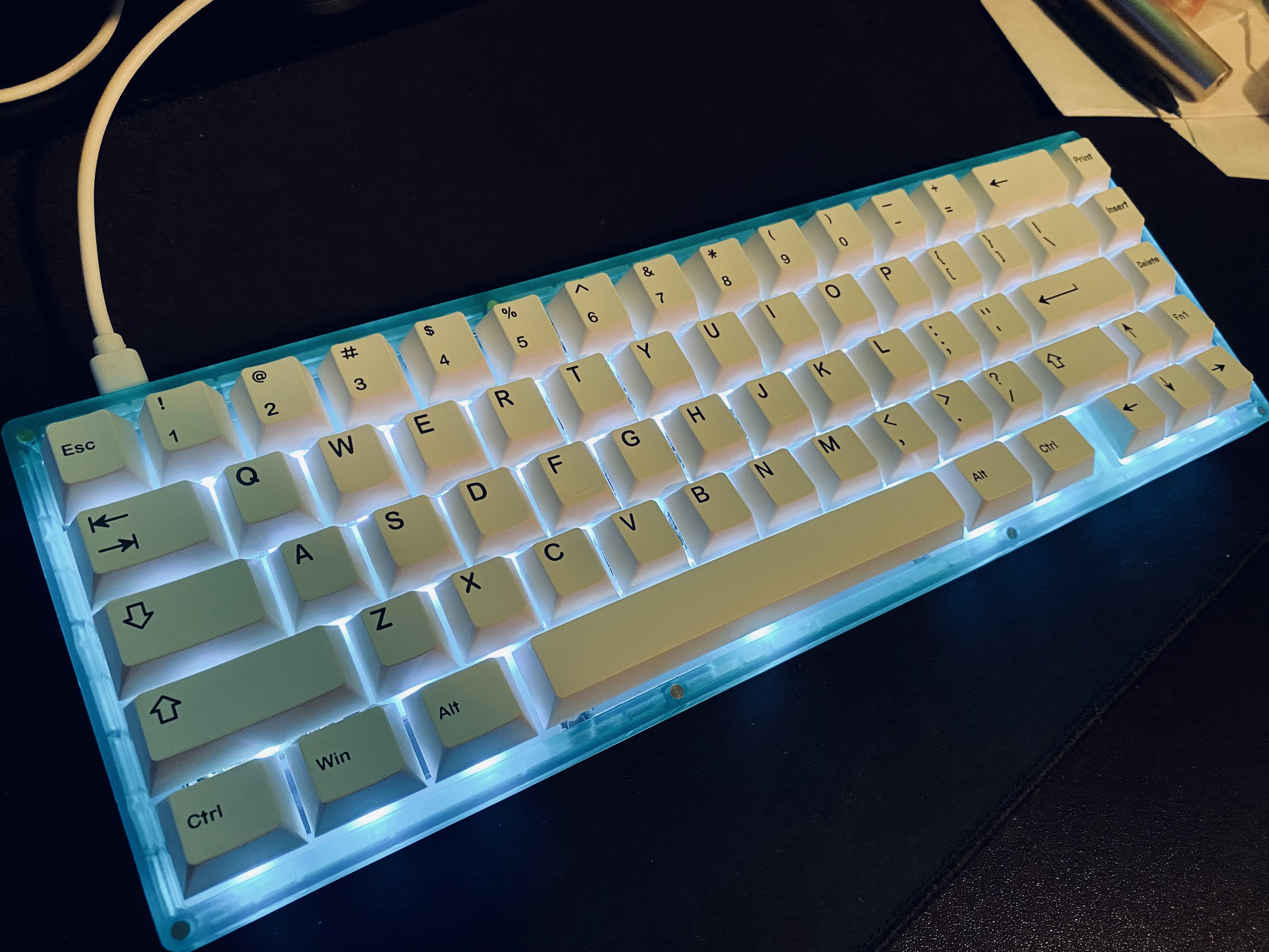 Everyone’s posting their kbd67 build so here’s mine | Scrolller