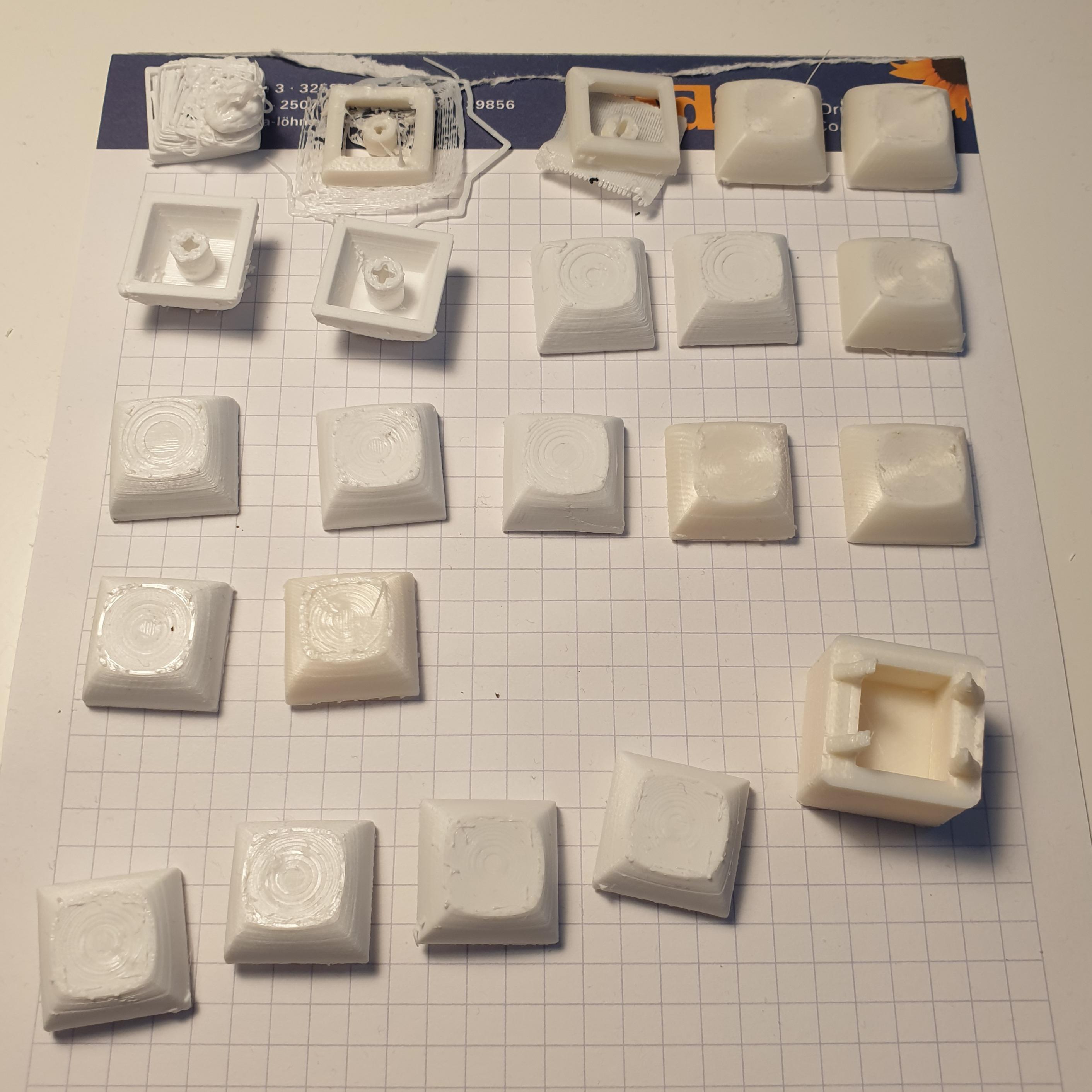 Experimenting Printing DSA Keycaps | Scrolller