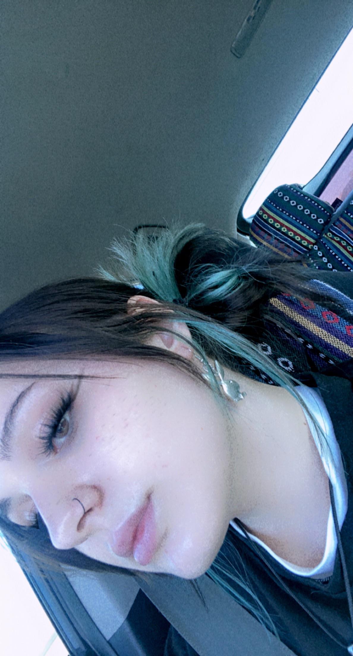 eyeliner makes me 10x hotter | Scrolller