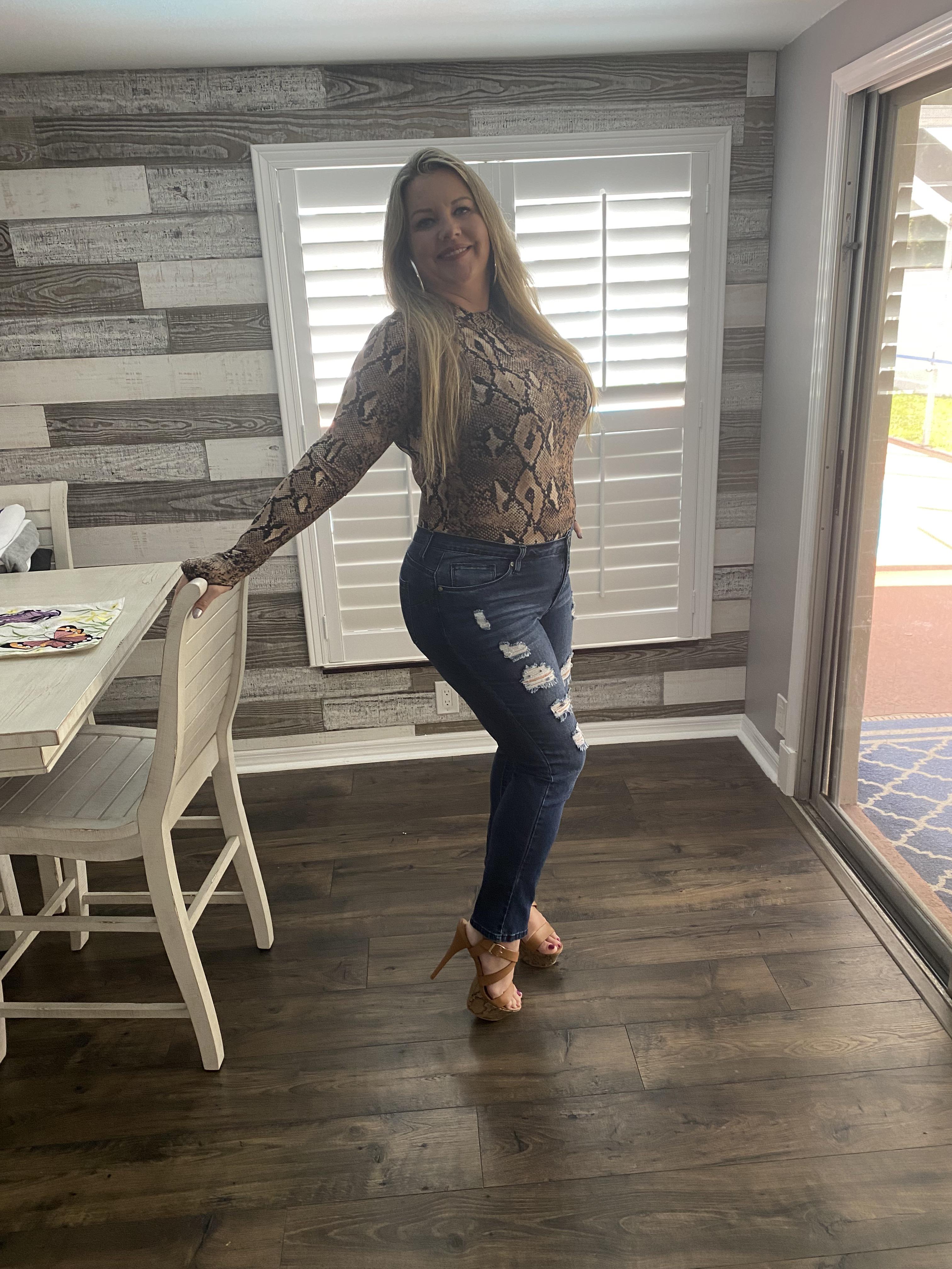 (F)50 feeling fabulous and loving life | Scrolller