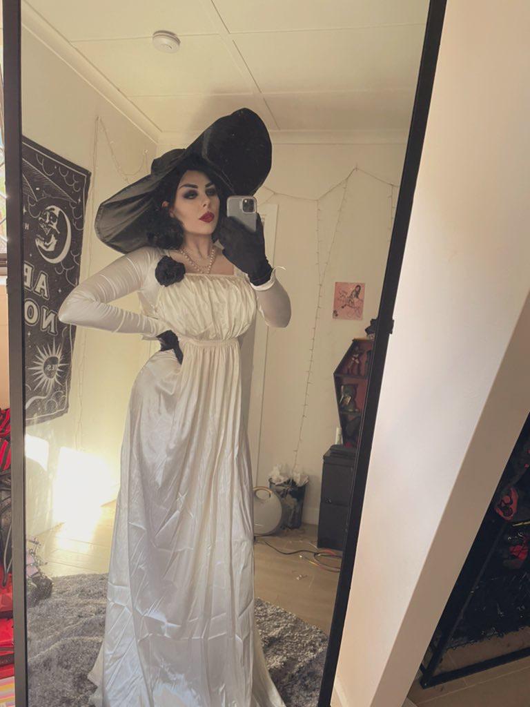 [F] Doing Lady Dimitrescu content today | Scrolller