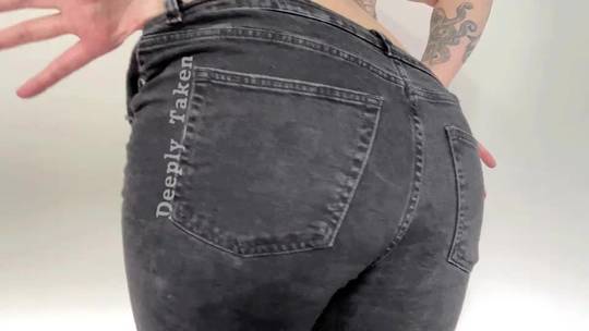 [F] 🖤 Pull my Jeans down 🖤 | Scrolller