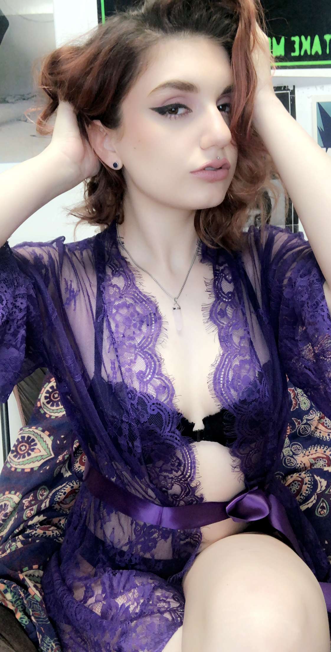 'F21', Am I hot? | Scrolller