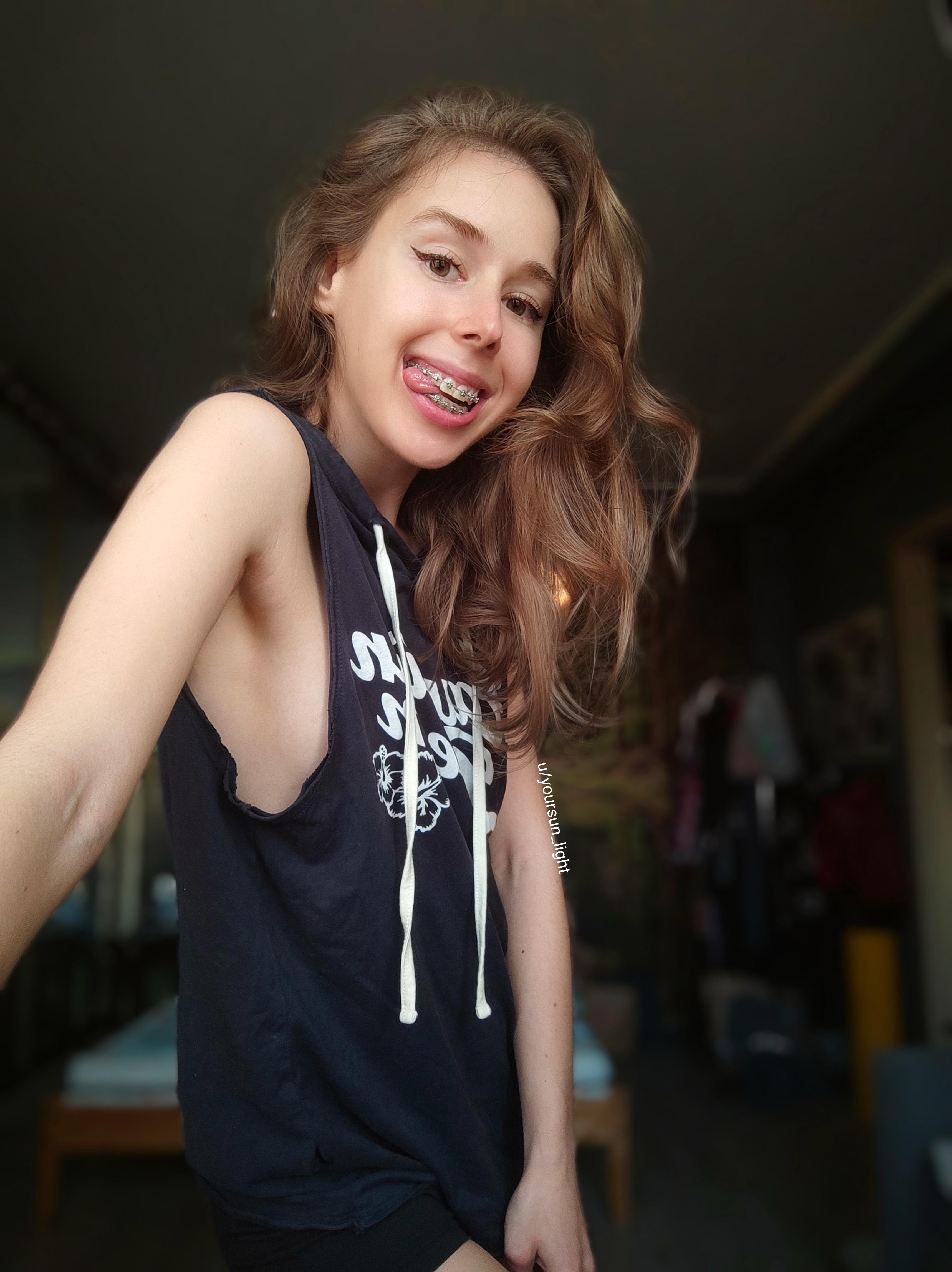 F21 Anyone Like Girls With Braces😌 Scrolller