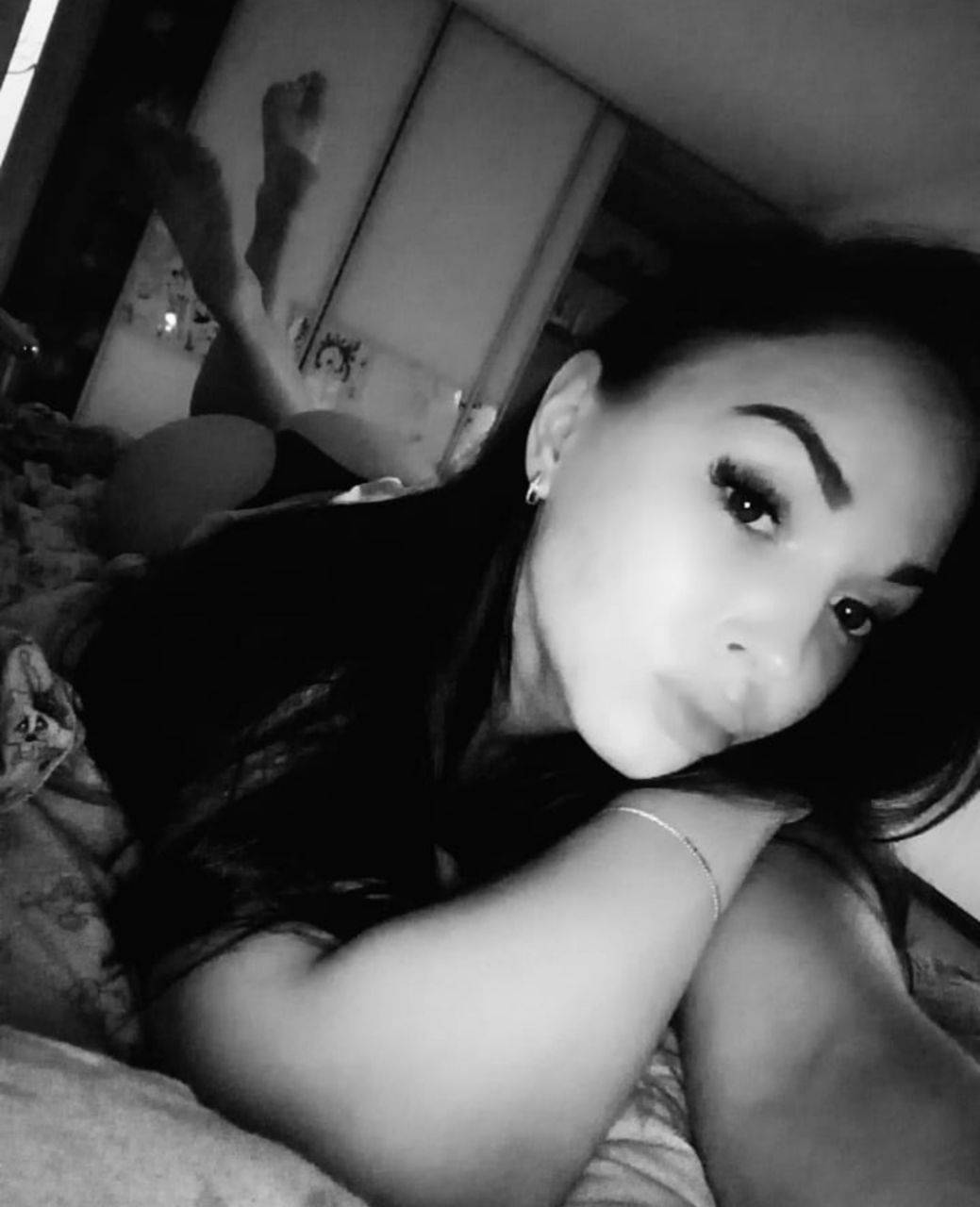 [F4M] I'm bored who wants to entertain me? X | Scrolller