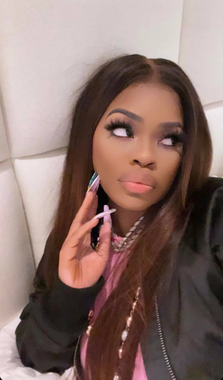 Face😍 | Scrolller