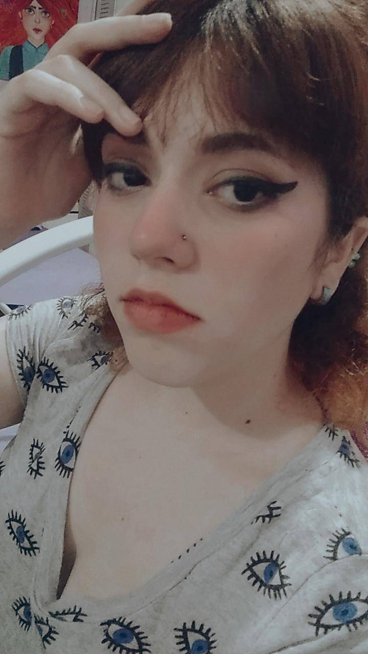 Face uwu | Scrolller