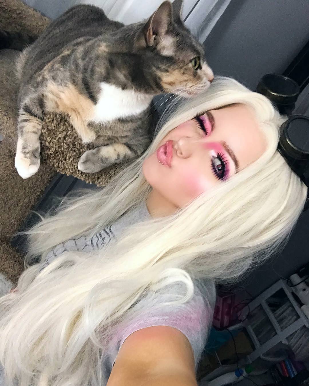 Fairy with Zora | Scrolller