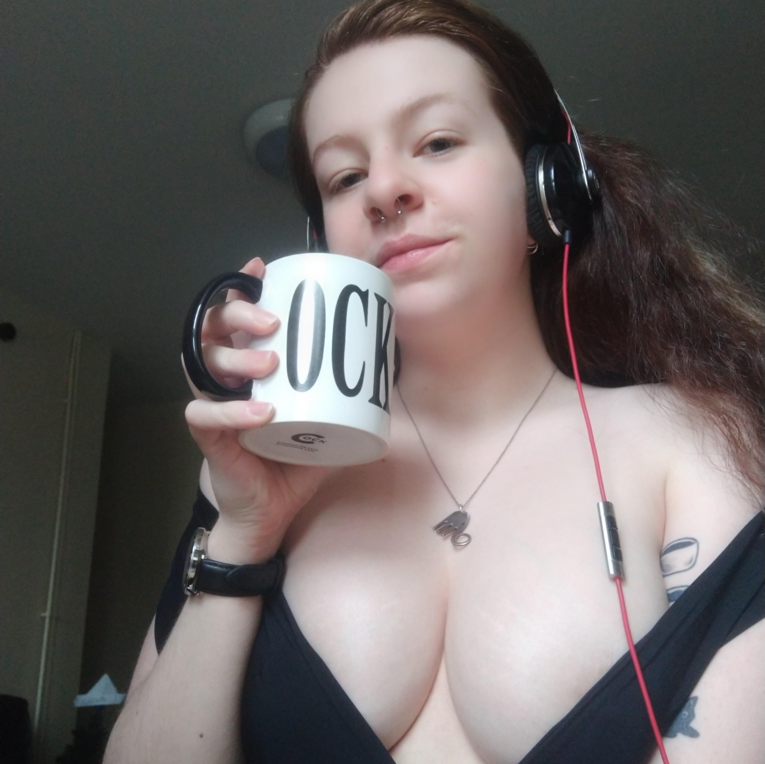 Slutty 20yr old British student hard at work😉 | Scrolller