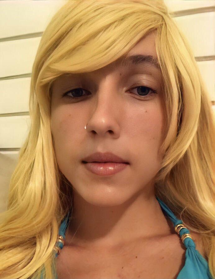 Feel better in a wig | Scrolller