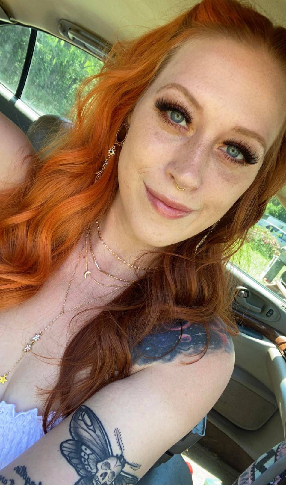 feelin myself 💕 | Scrolller