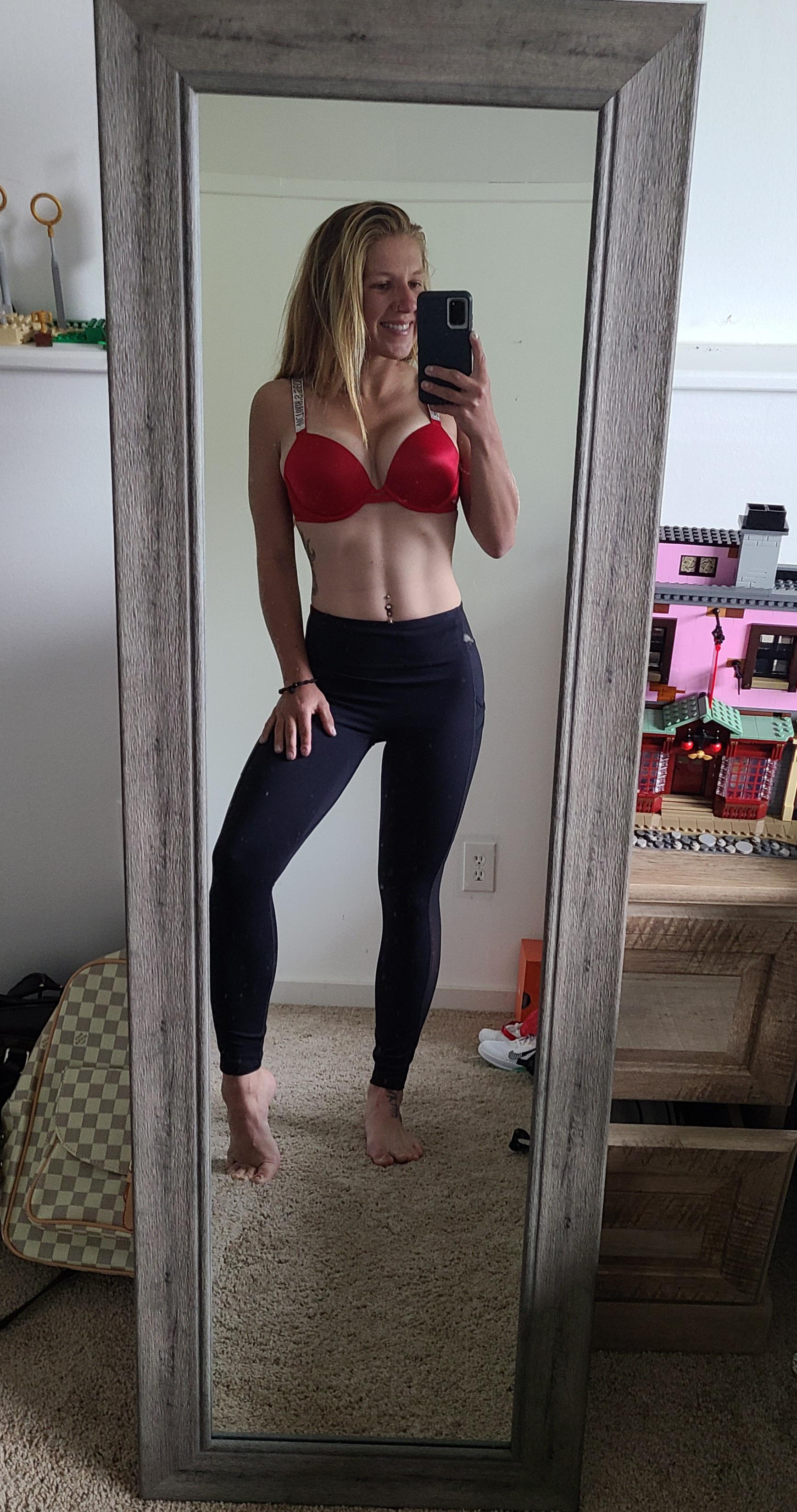 Feelin red | Scrolller