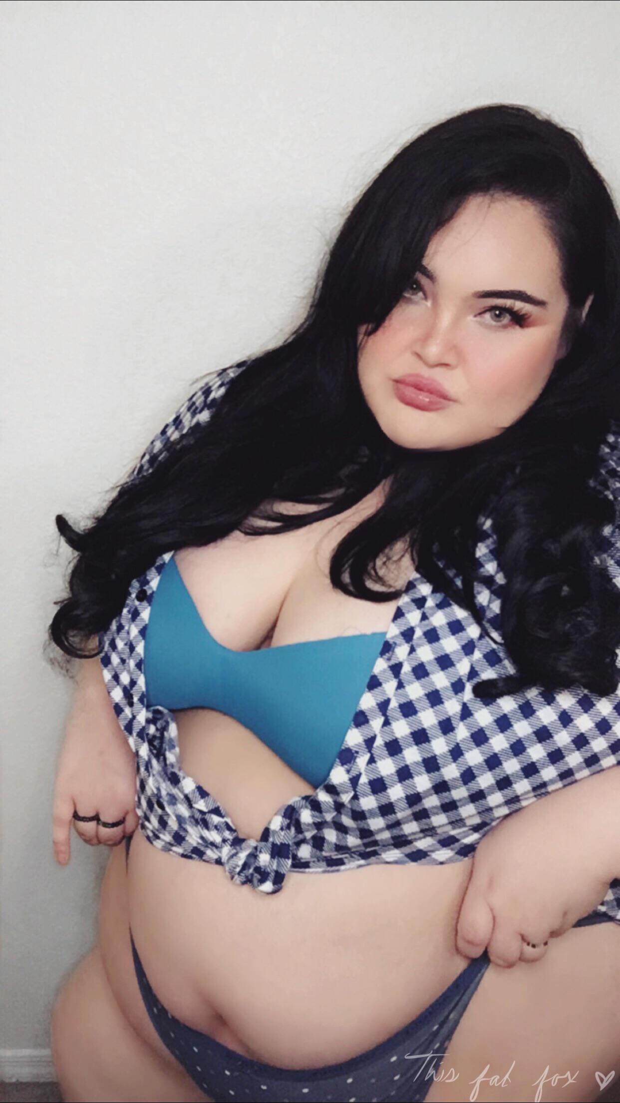 Feeling cute | Scrolller