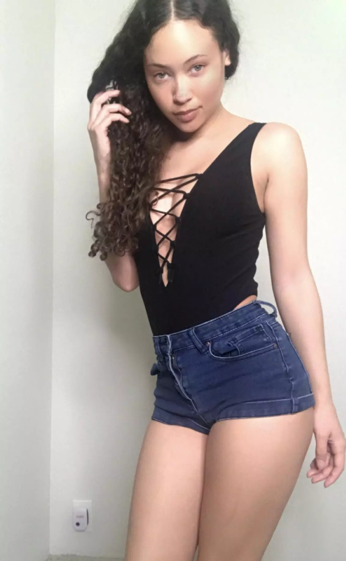 Feeling Cute 🥰💕 Scrolller 0090