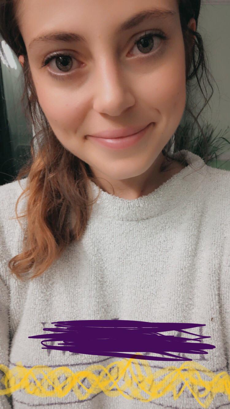 Feeling cute and comfy [over 18] | Scrolller