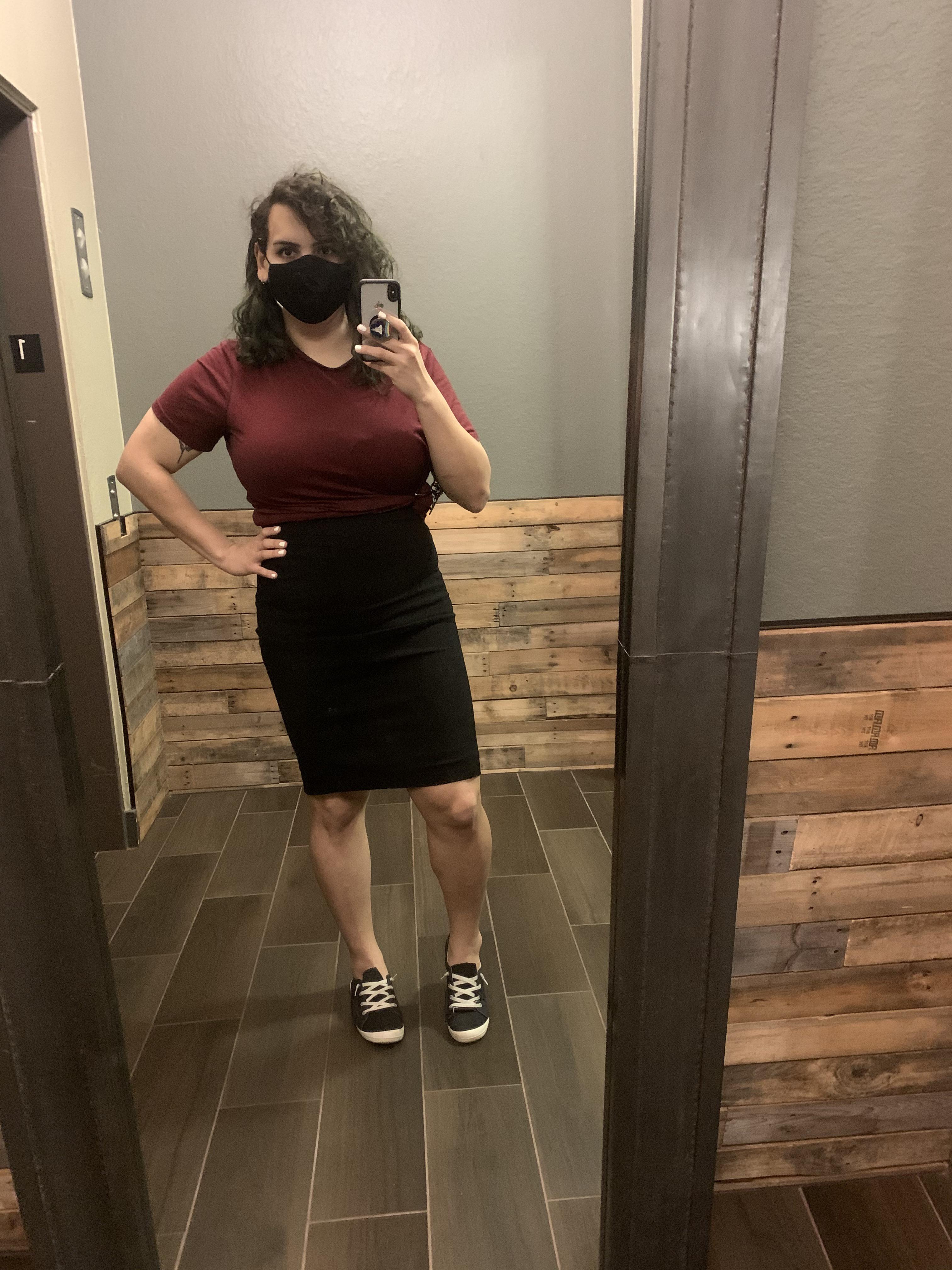 Feeling femme as hell today 💖 (she/they) | Scrolller