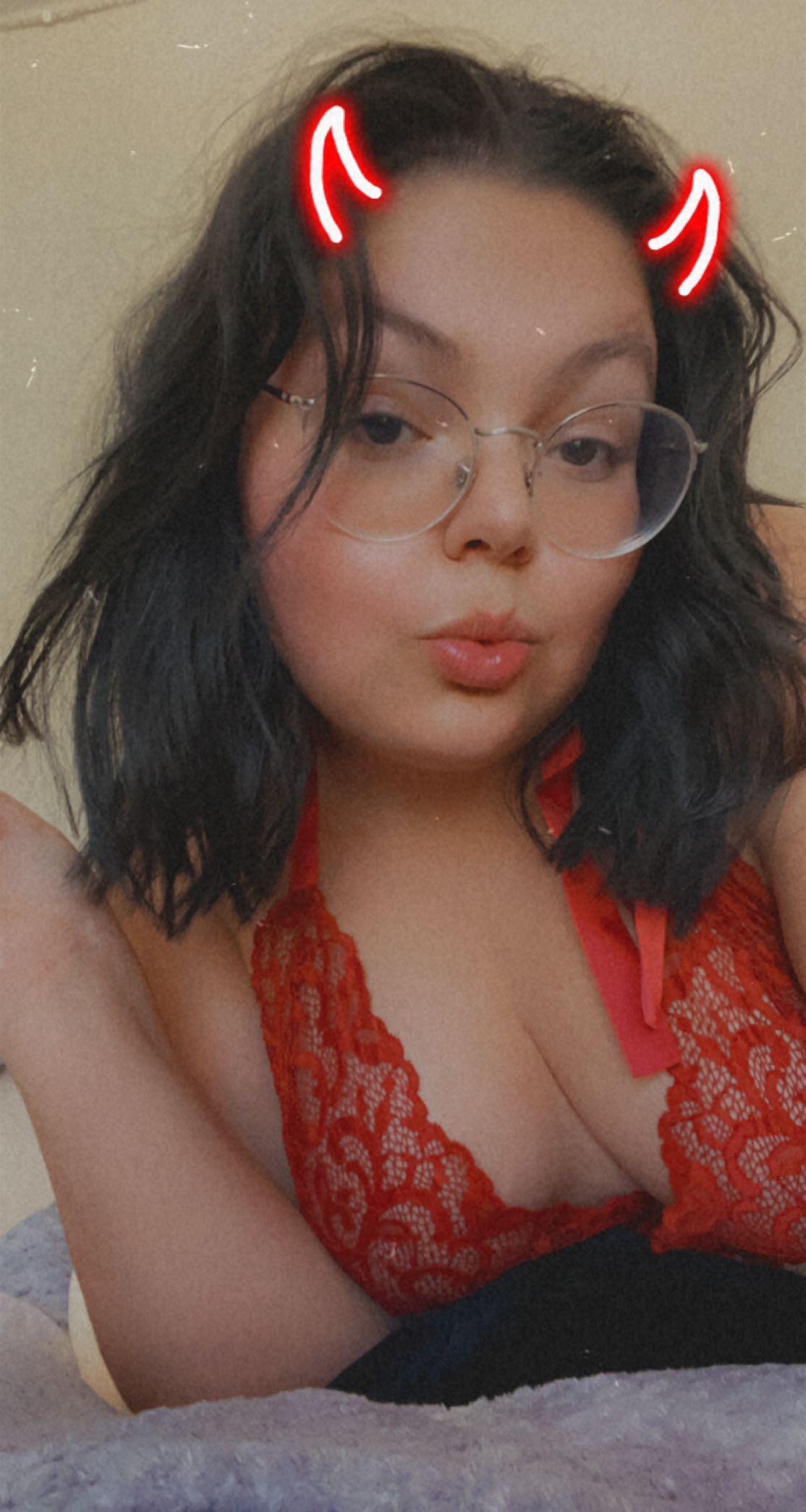 Feeling naughty🥰 ️ | Scrolller