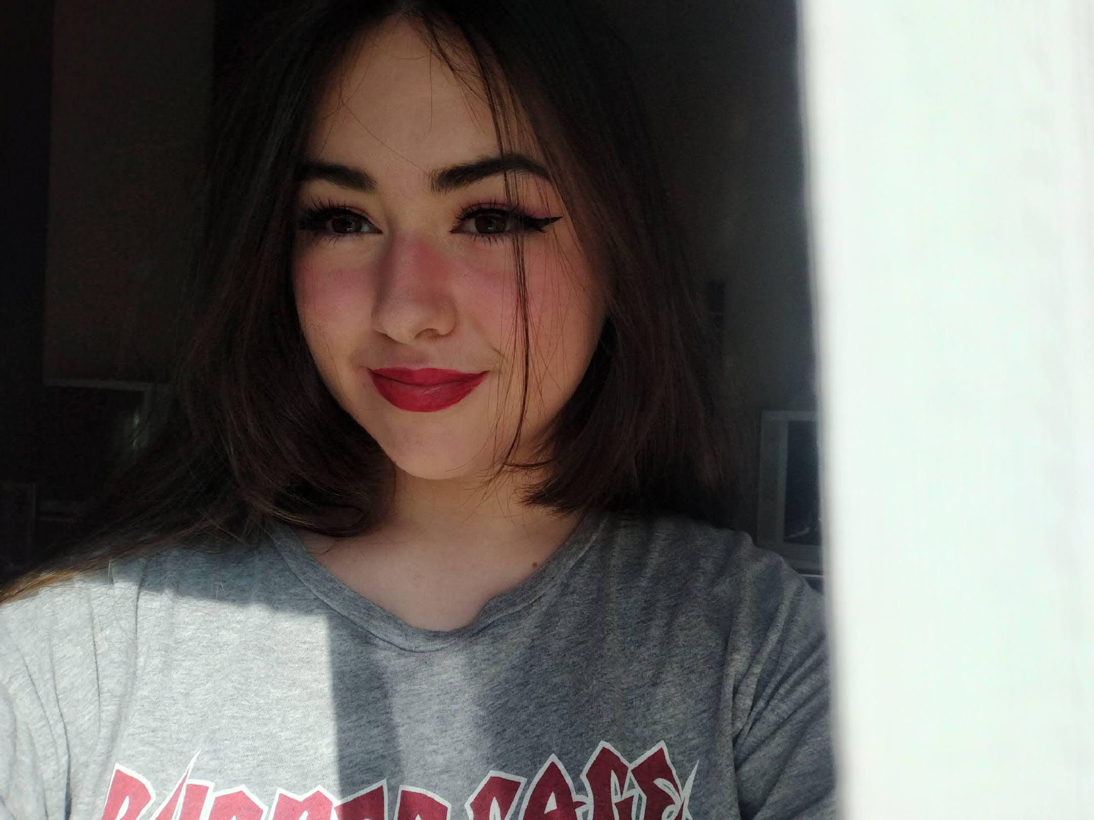 Feeling pretty ! 🌹 | Scrolller