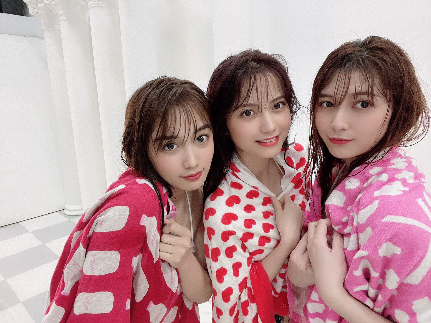 Feels like Charlie's Angels references | Scrolller