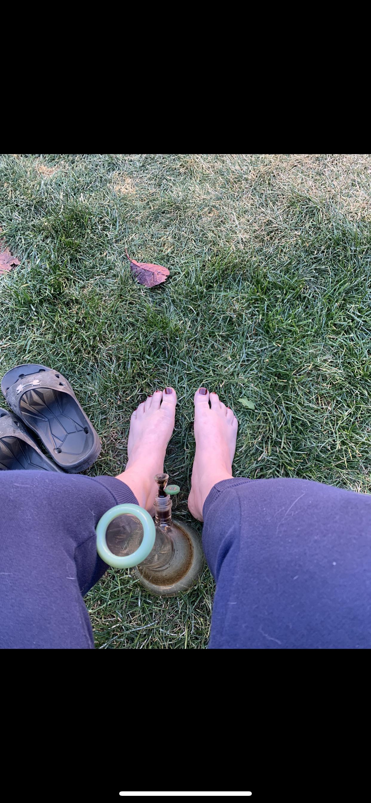 Feet. Outside. Weed. I’m content. | Scrolller