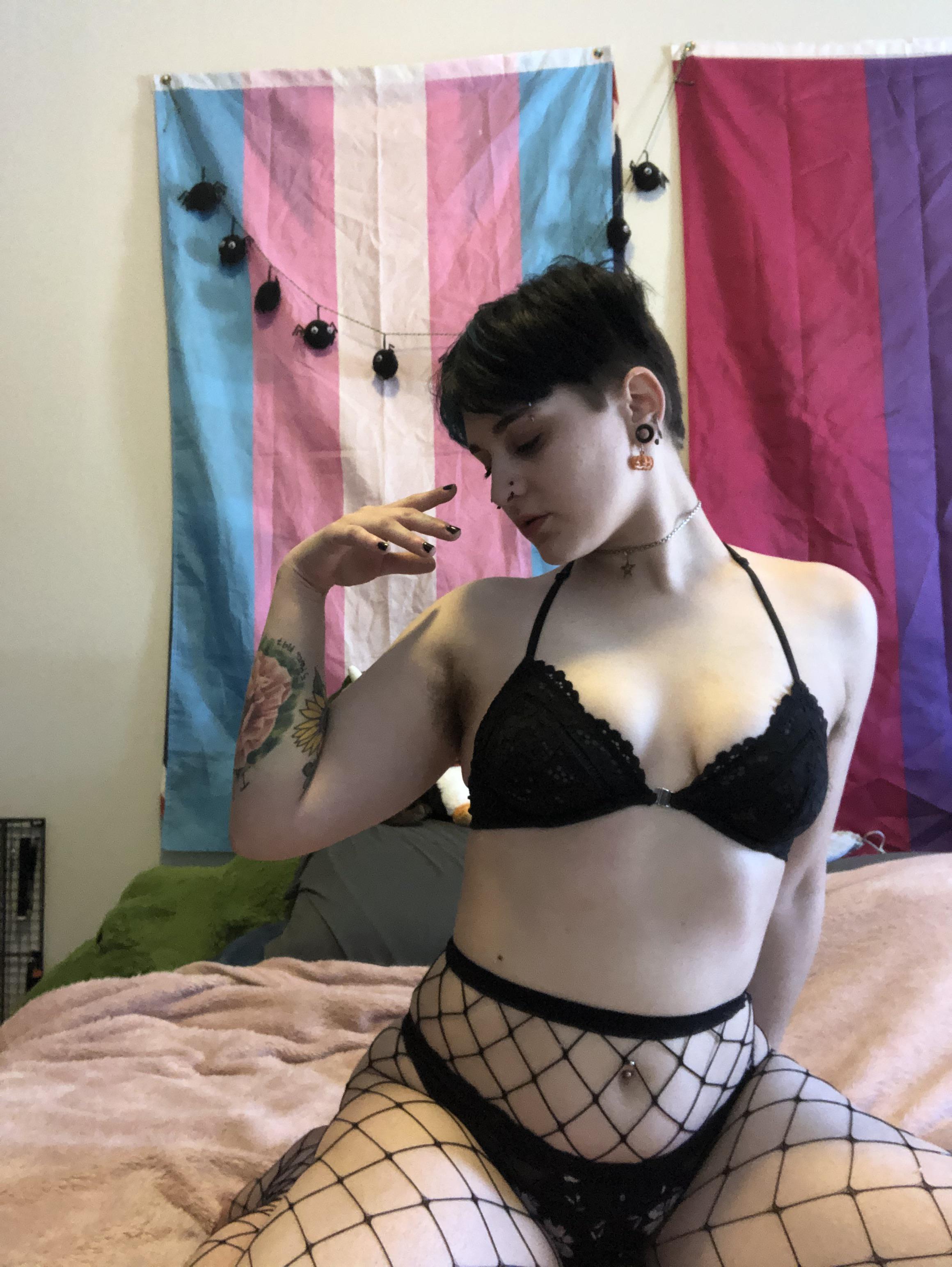 felt cute | Scrolller