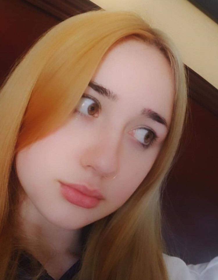 Felt cute. so here I am. | Scrolller