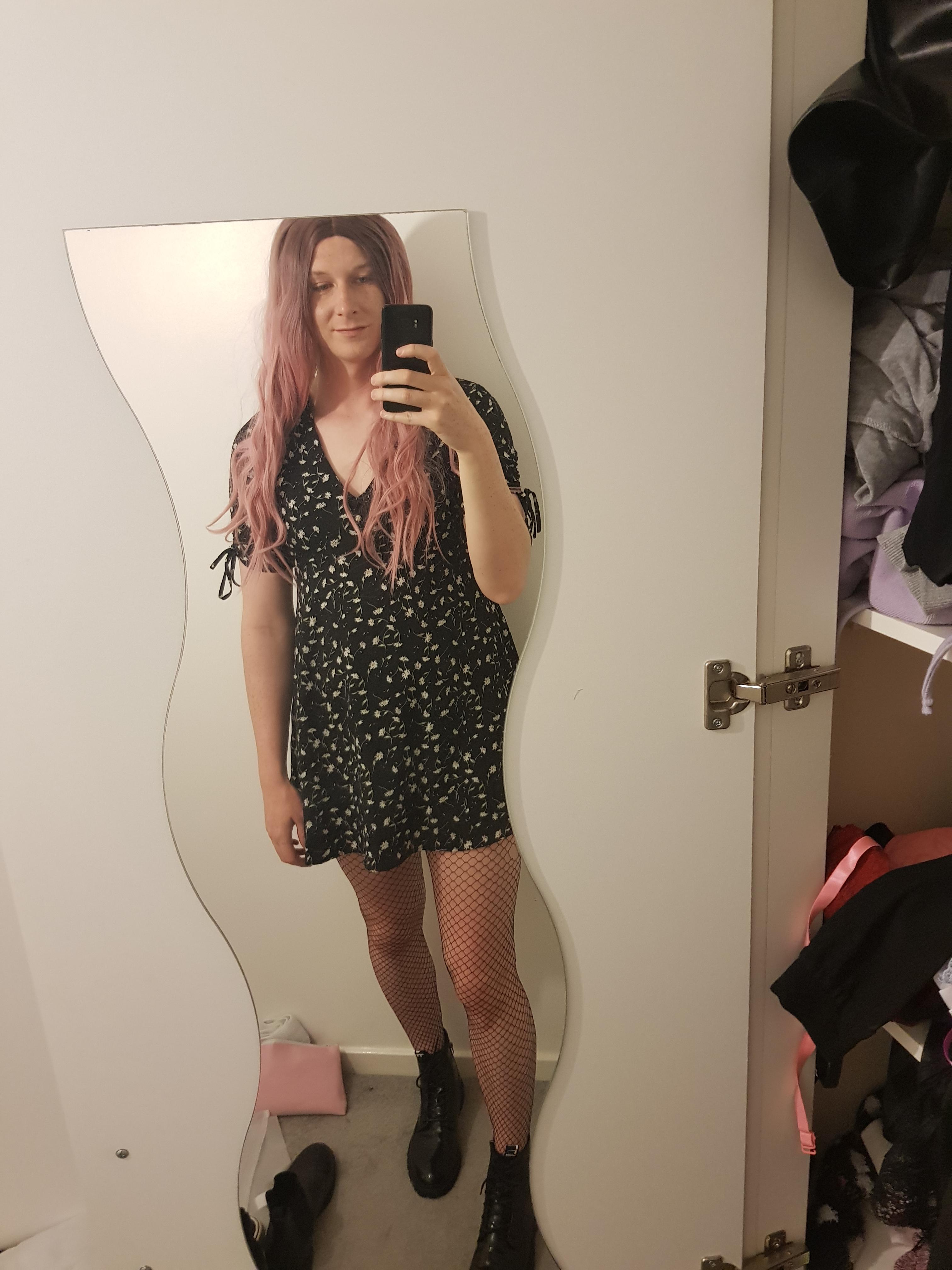 Felt cute will prob delete | Scrolller