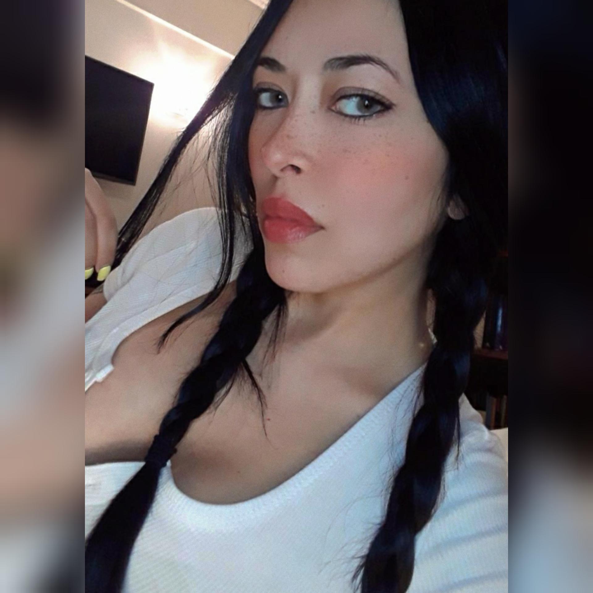 Felt cute with my braids 🖤 | Scrolller