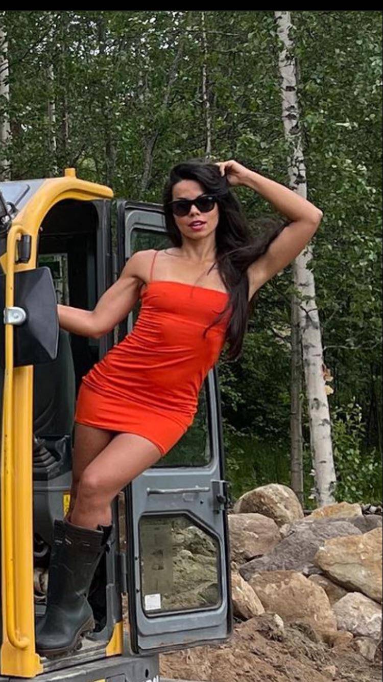 Fernanda Brandao Muskeln | Scrolller