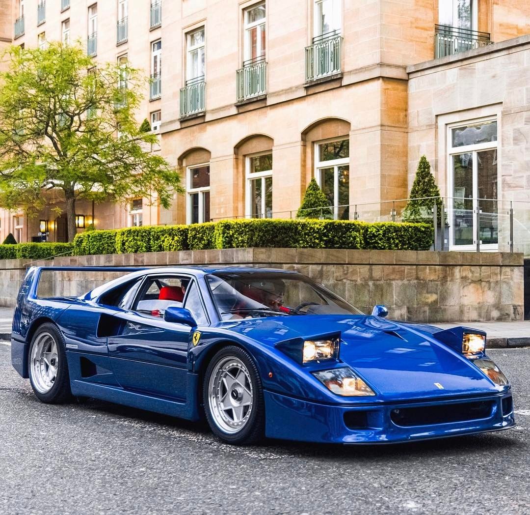 Ferrari F40 | Scrolller