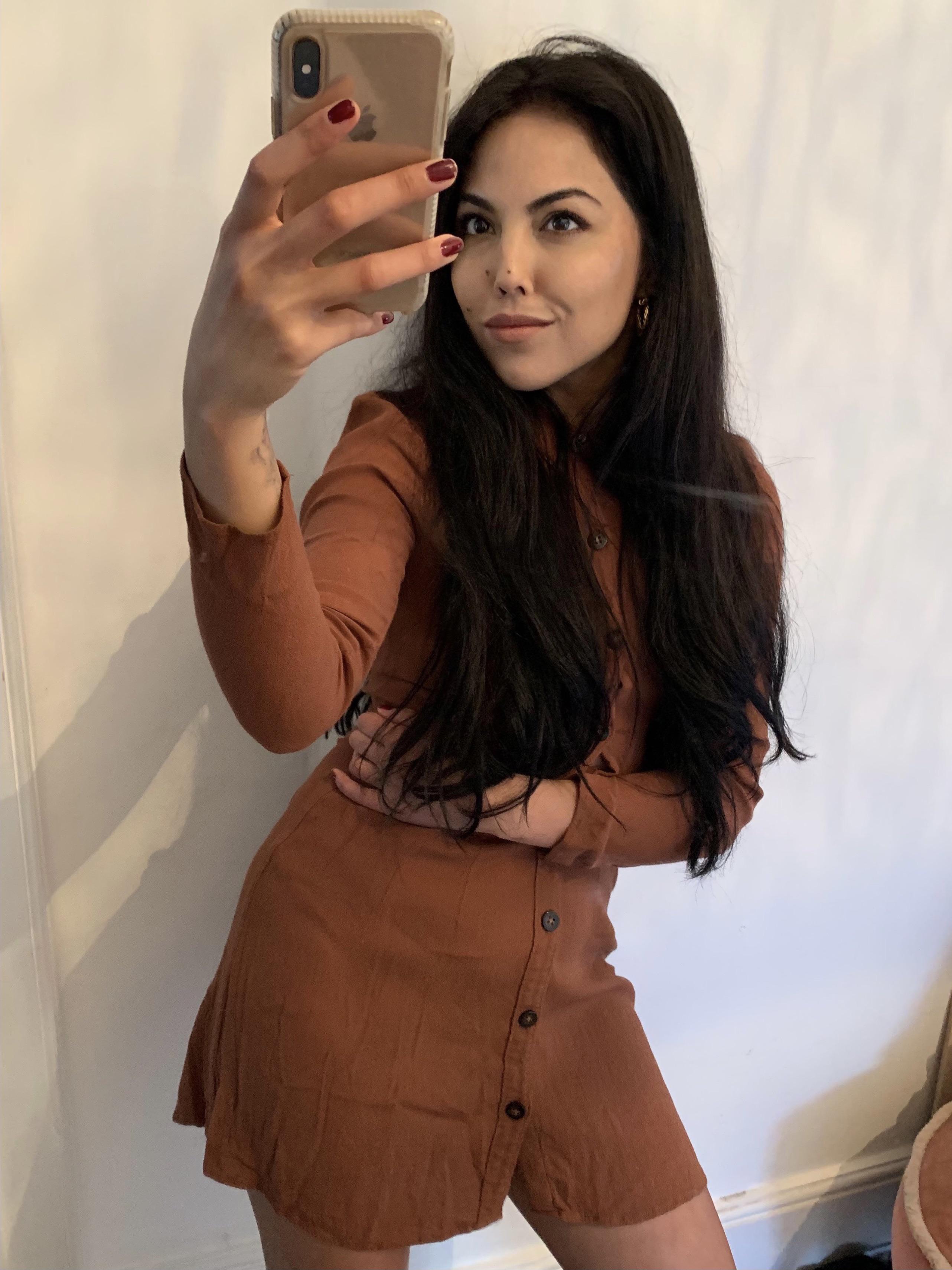 Filipina x Italian 💋 | Scrolller