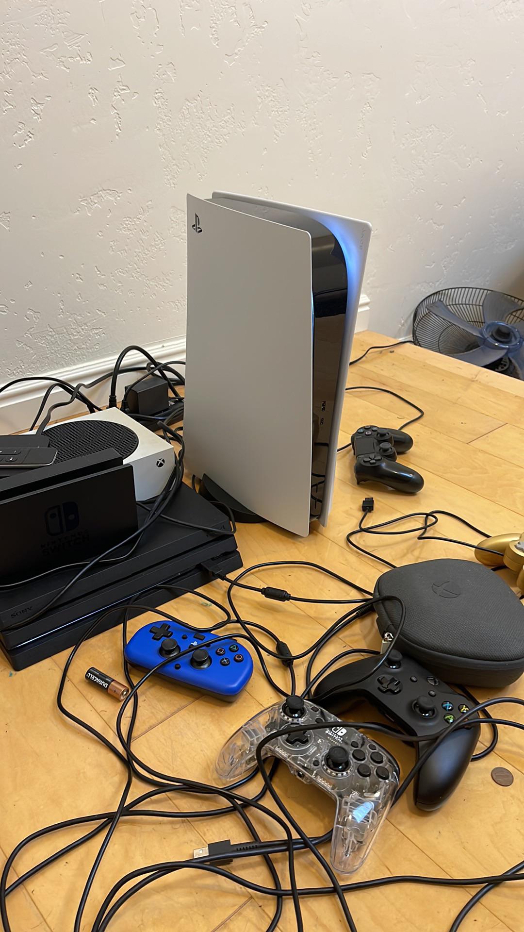 FINALLY GOT A PS5 | Scrolller