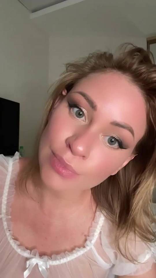 Lil bounce | Scrolller