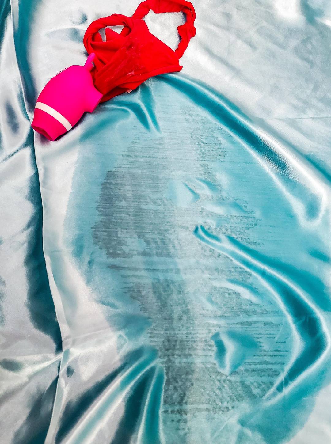 Finally learned how to squirt 😌💦 | Scrolller