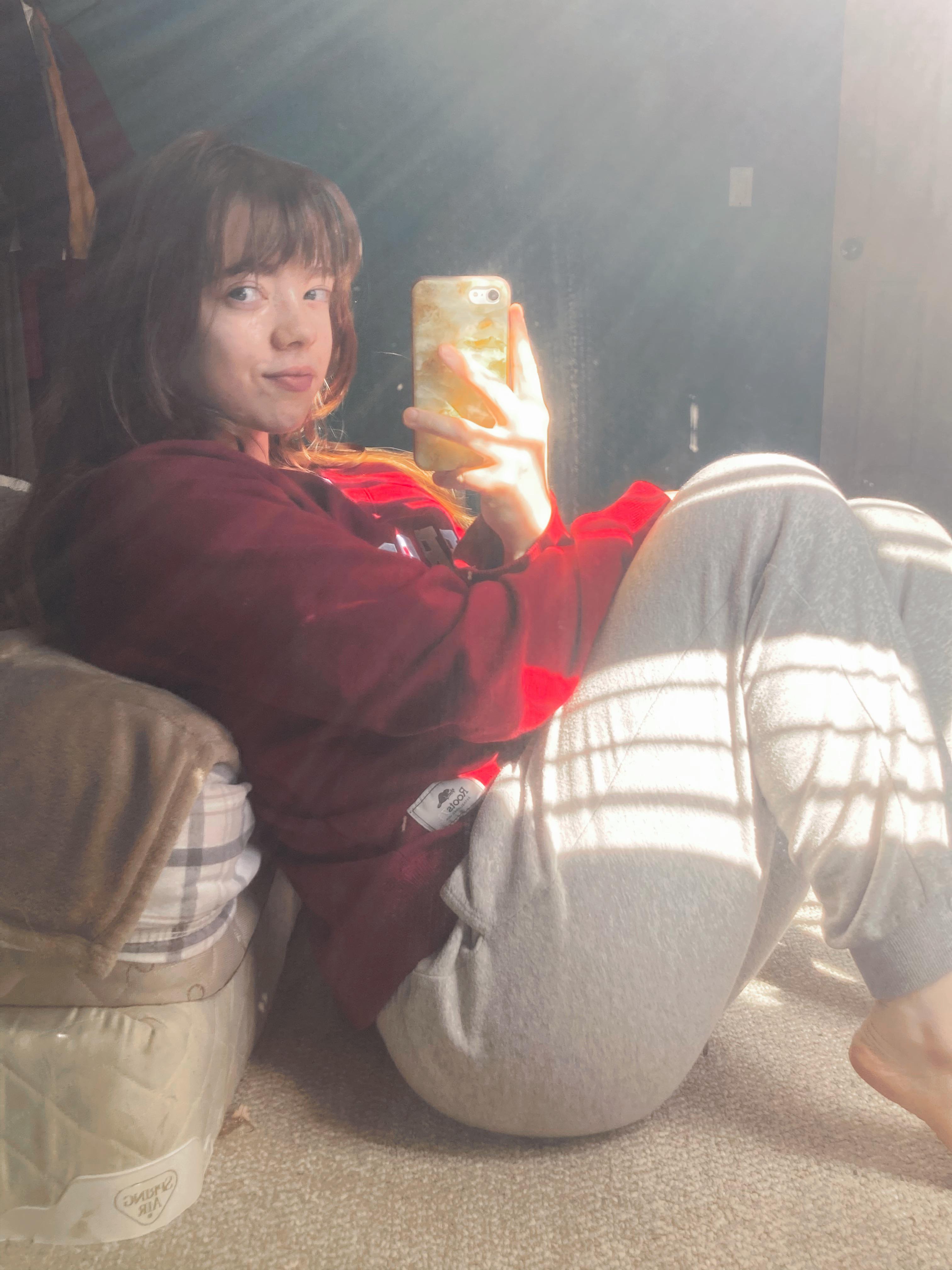 Finally sunny out ☀️ (19F) | Scrolller