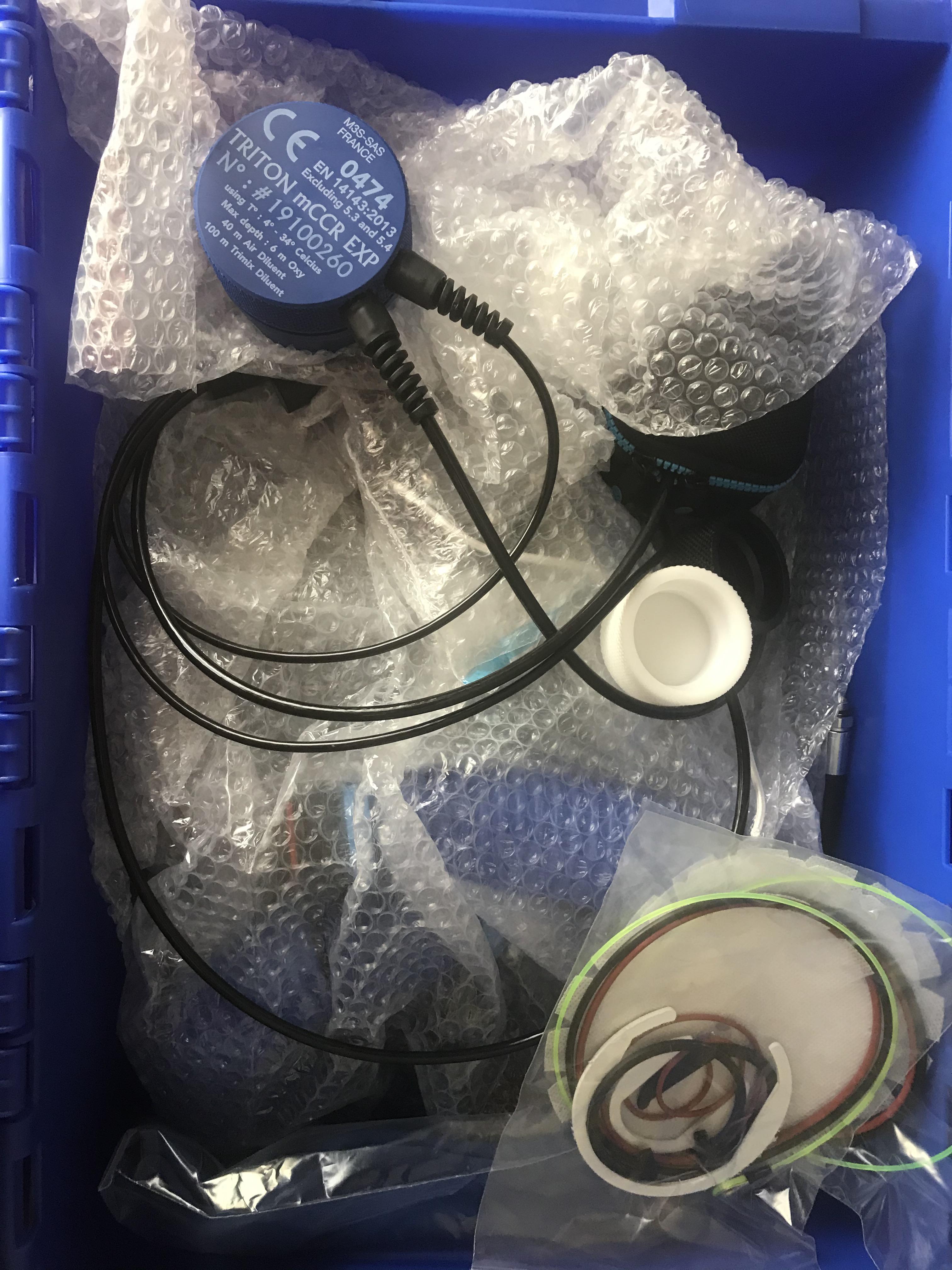 Finally unboxing my Triton rebreather | Scrolller