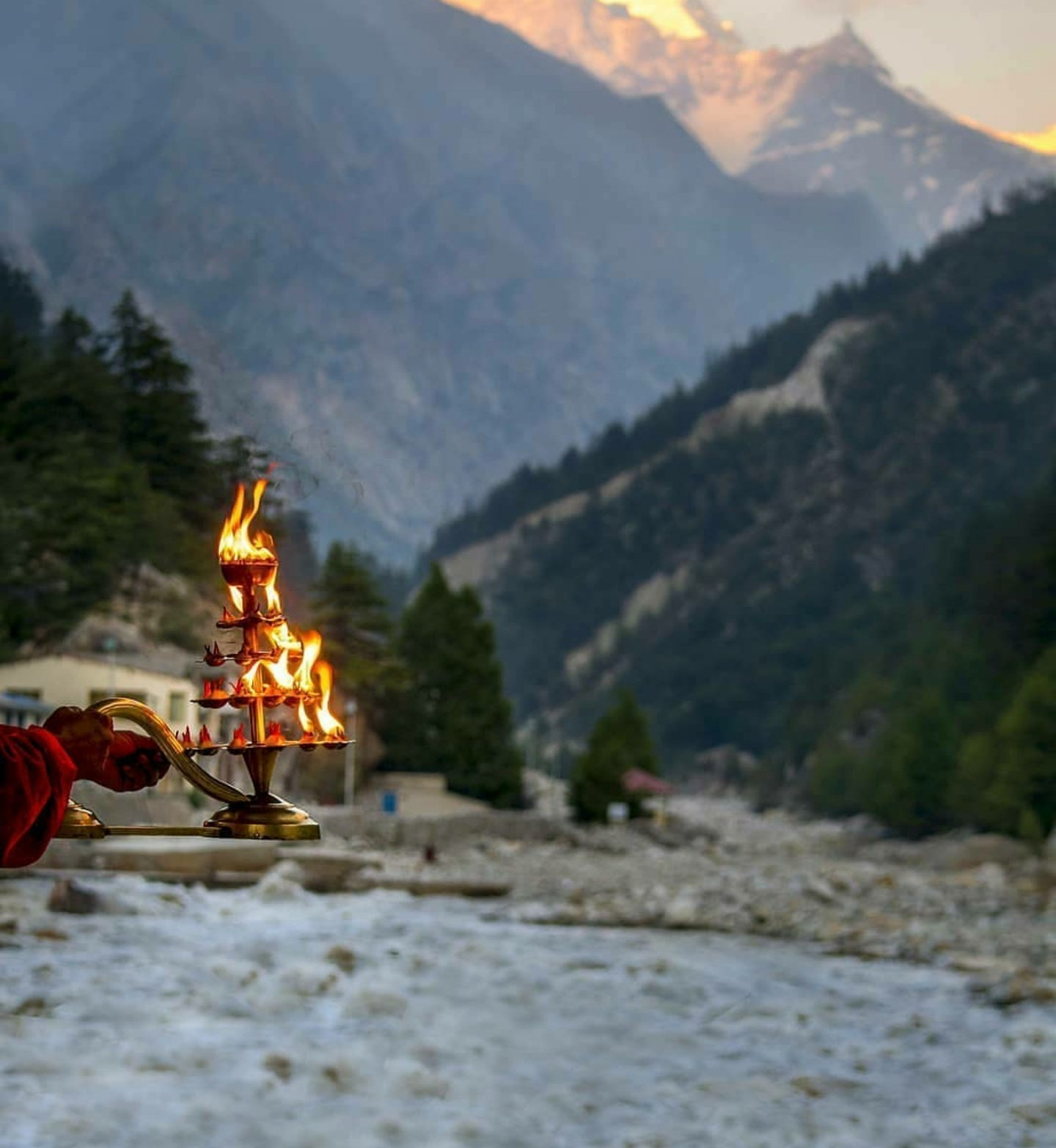 Fire Aarti | Scrolller