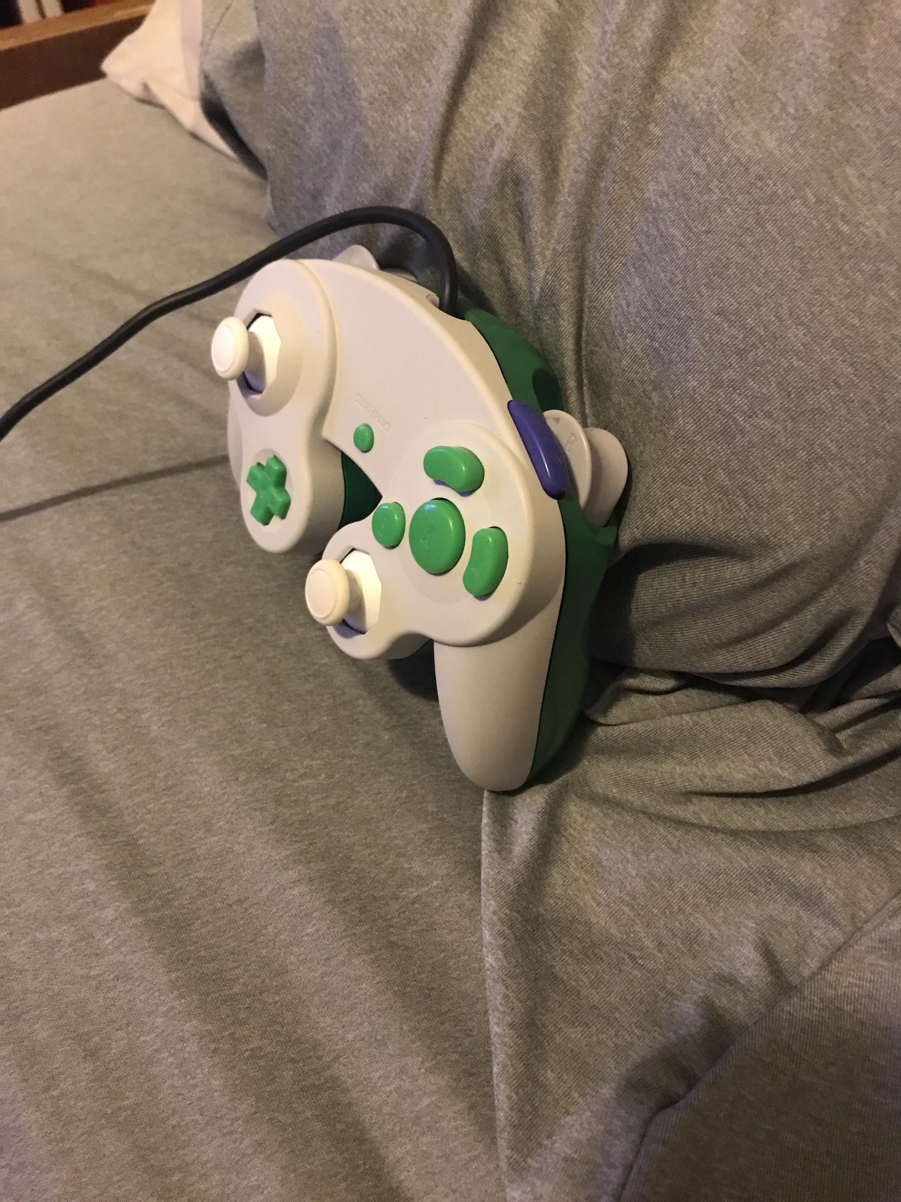 First controller customization and I’m pretty happy with it | Scrolller