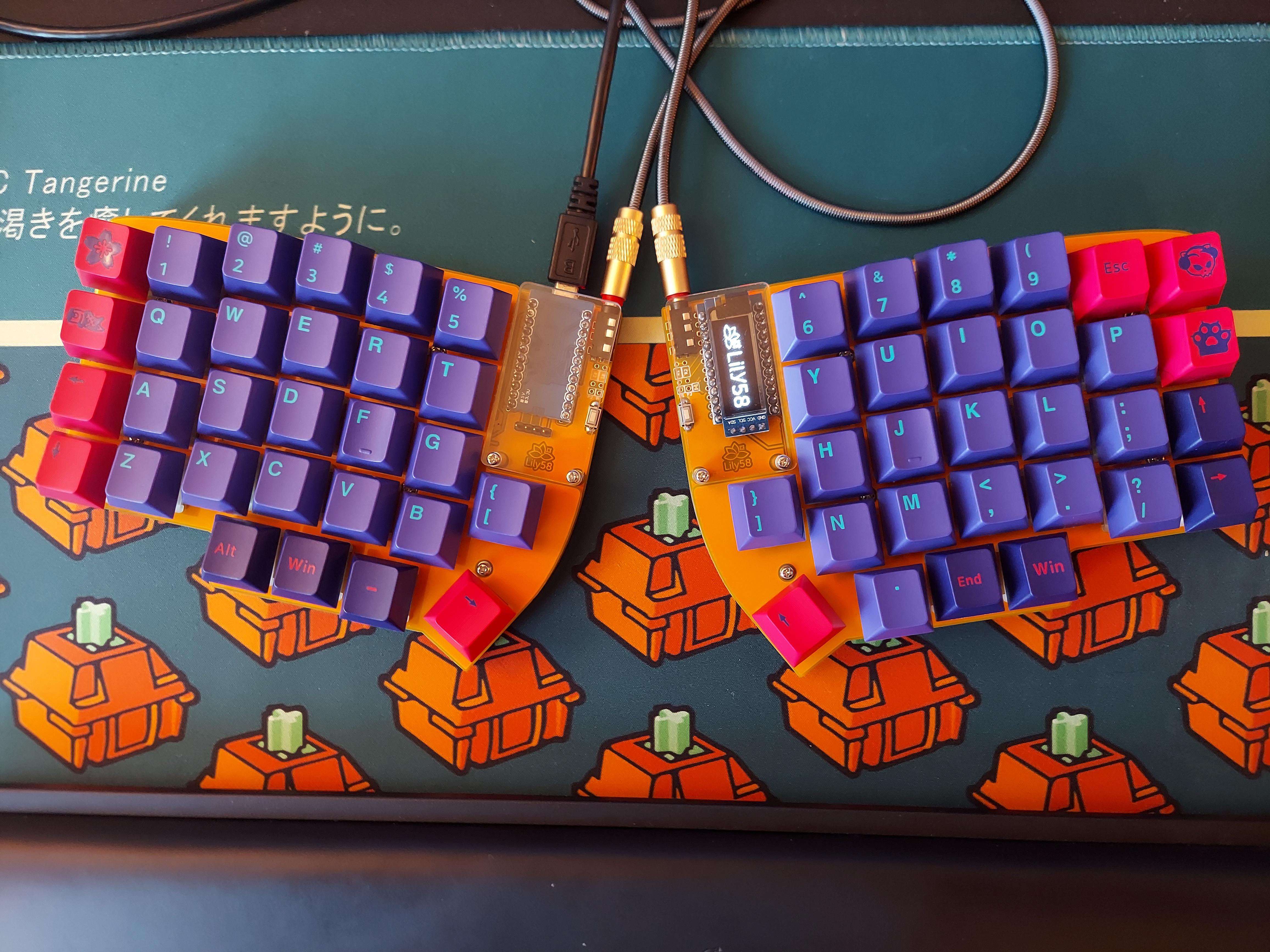 First Custom Keeb :) | Scrolller