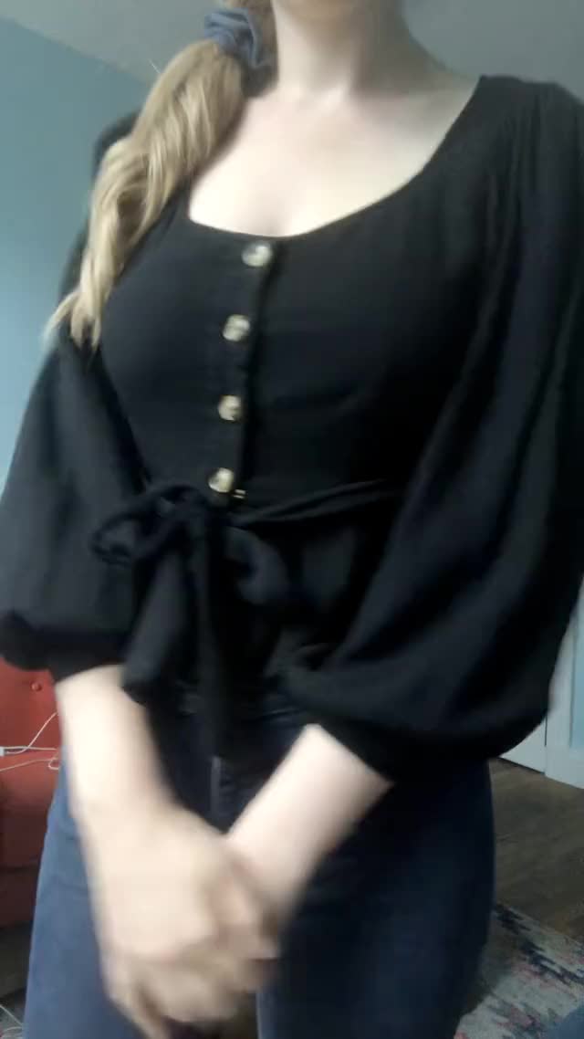 First dwte outfit | Scrolller