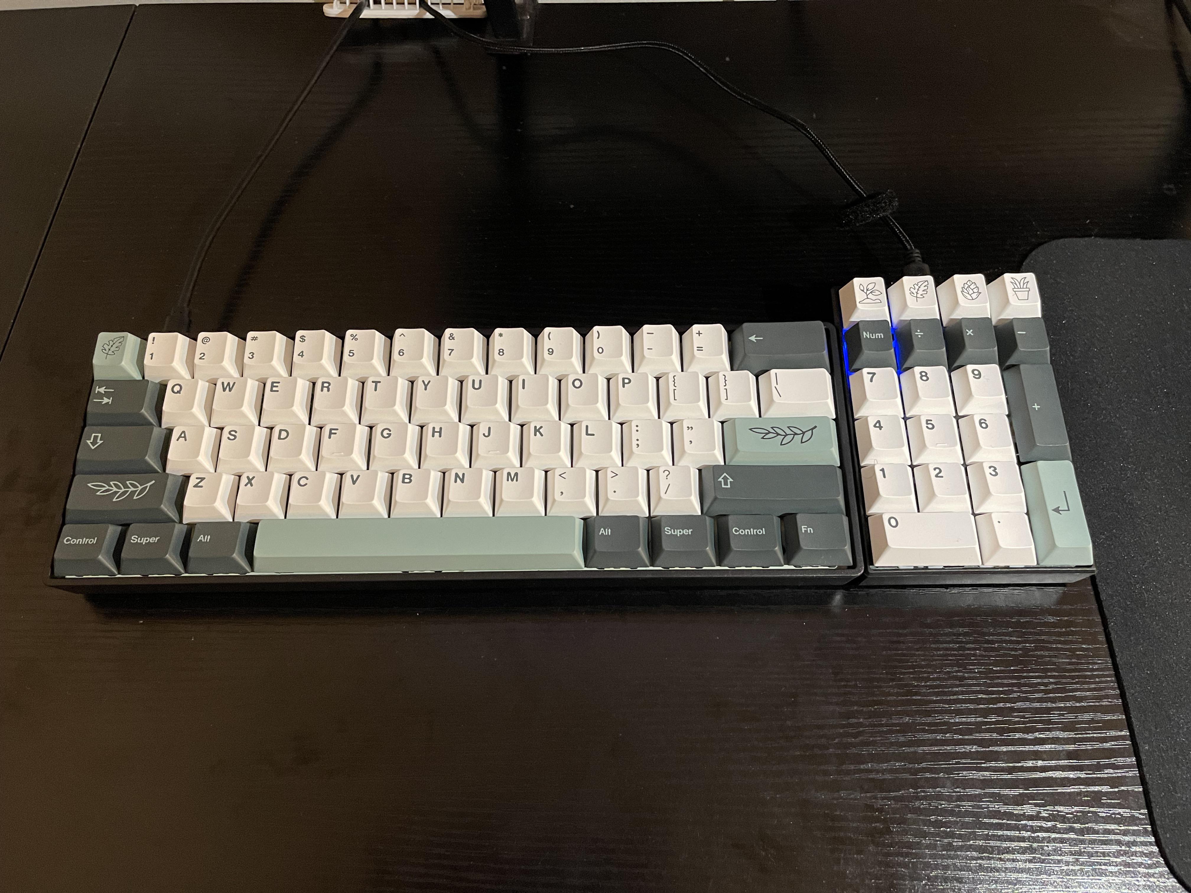 First Keyboard | Scrolller