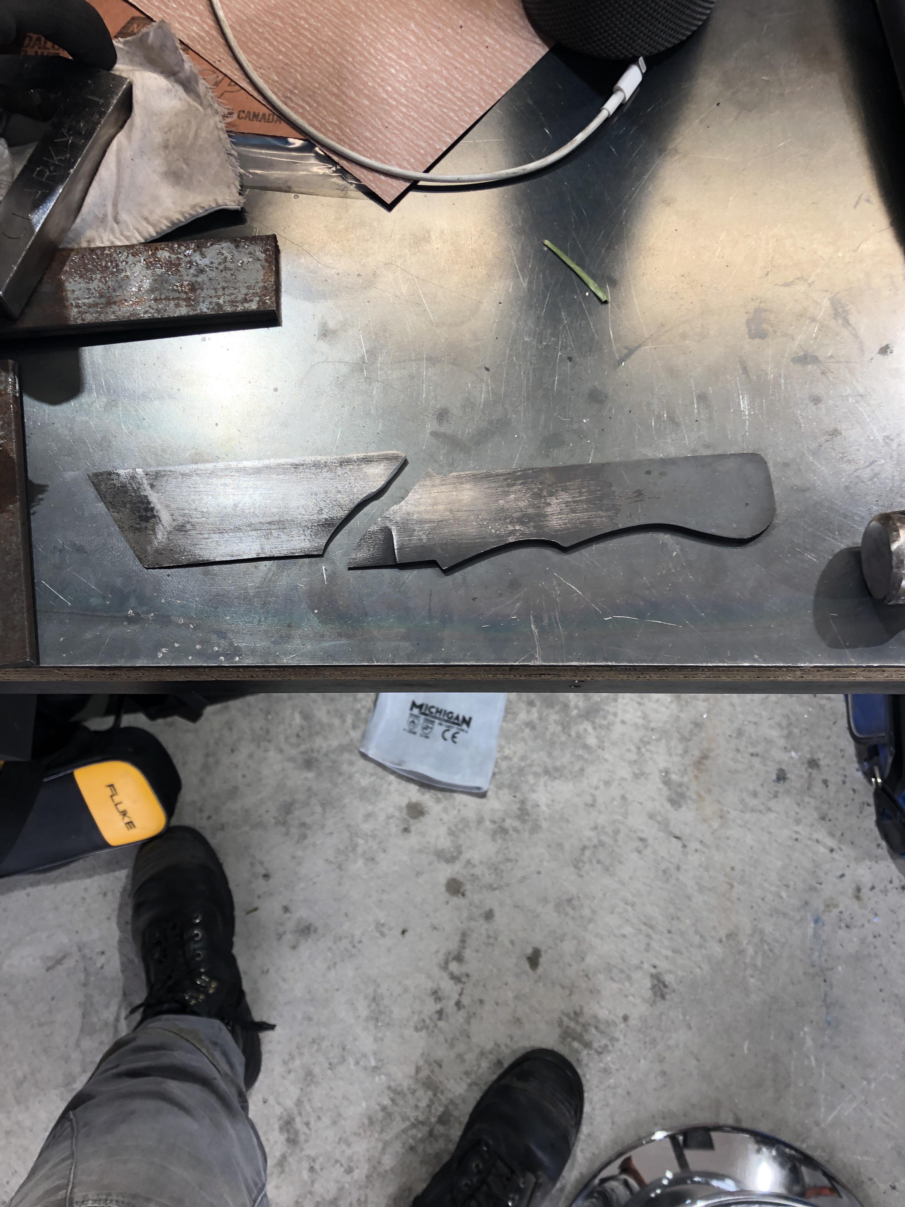 First knife, first heartbreak | Scrolller